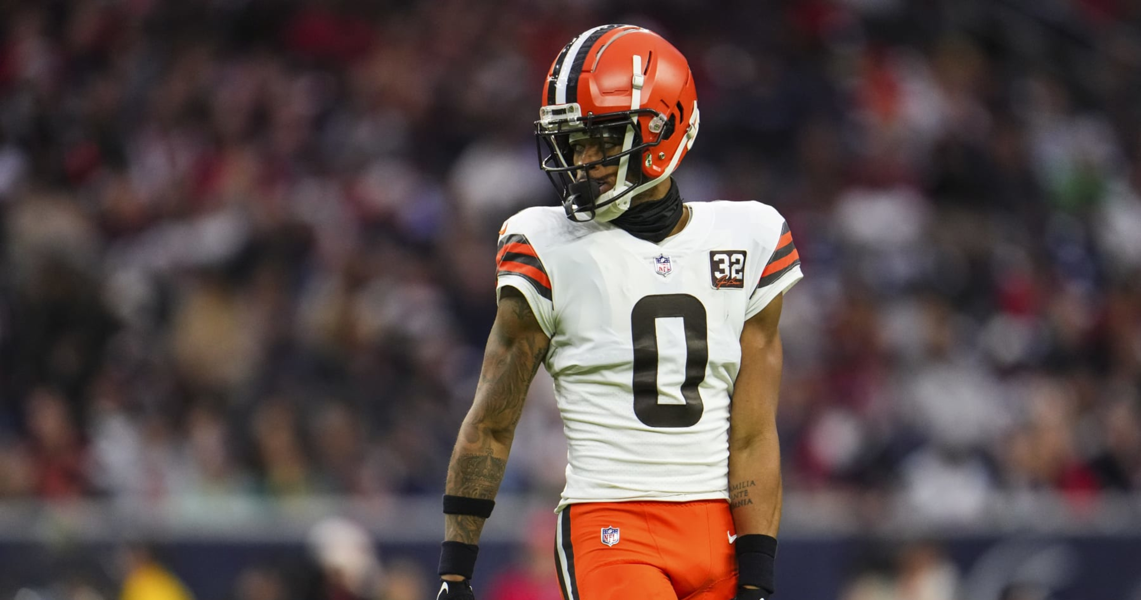 Shocking Trade Ideas Raiders Should Pursue Before 2024 Season | News ... Shocking Trade Ideas Raiders Should Pursue Before 2024 Season | News ...