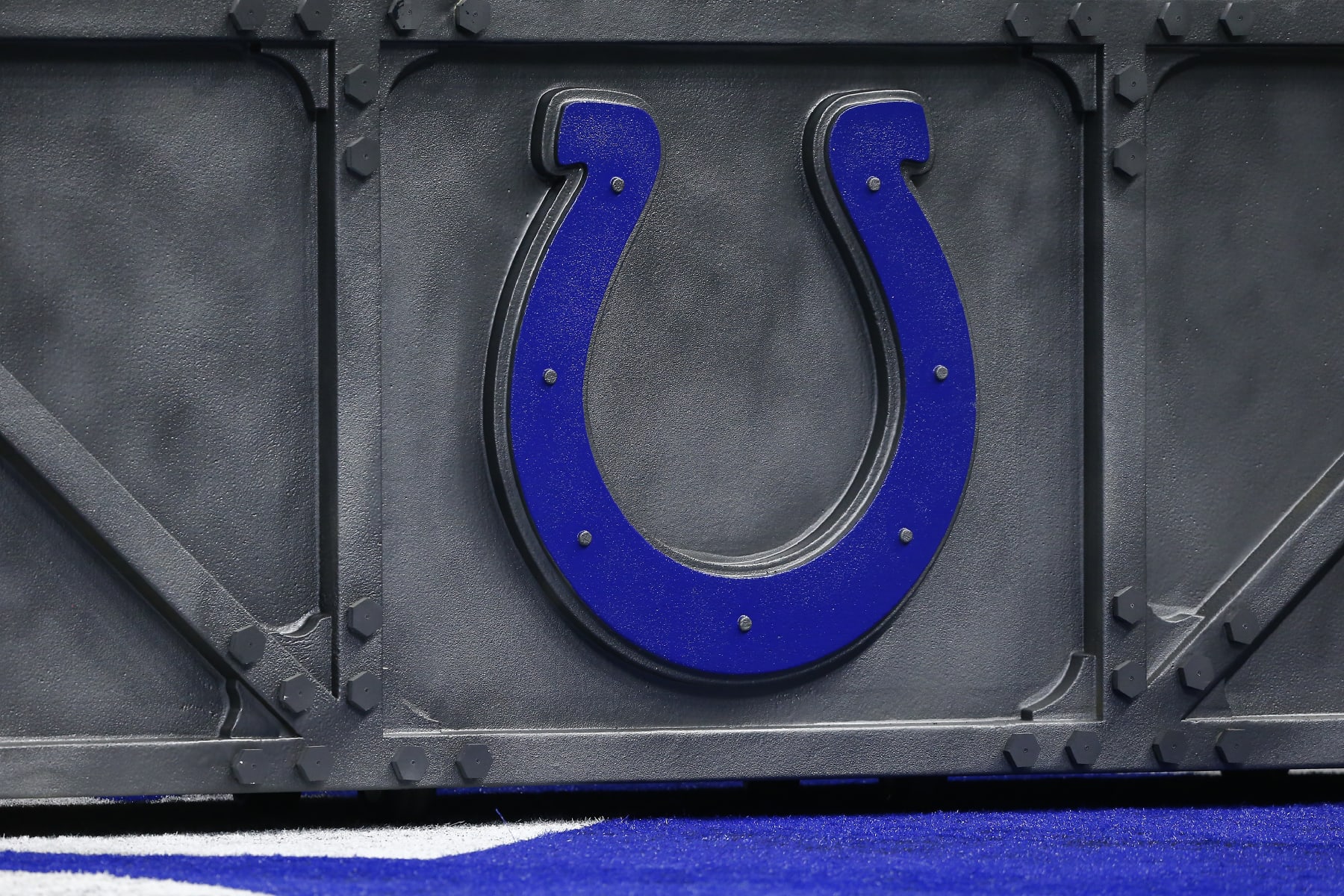 Video: Colts Reveal Swimming Pool at Lucas Oil Stadium for 2024 US ...