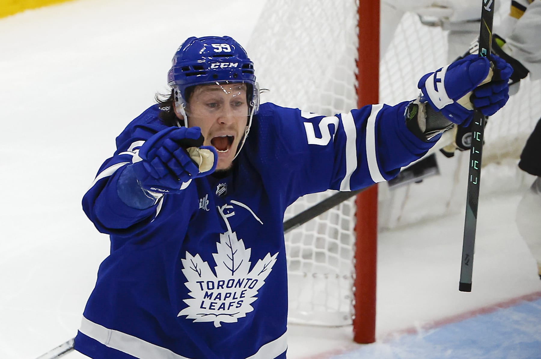 NHL Rumors: Tyler Bertuzzi, Blackhawks Agree to $22M Contract After ...