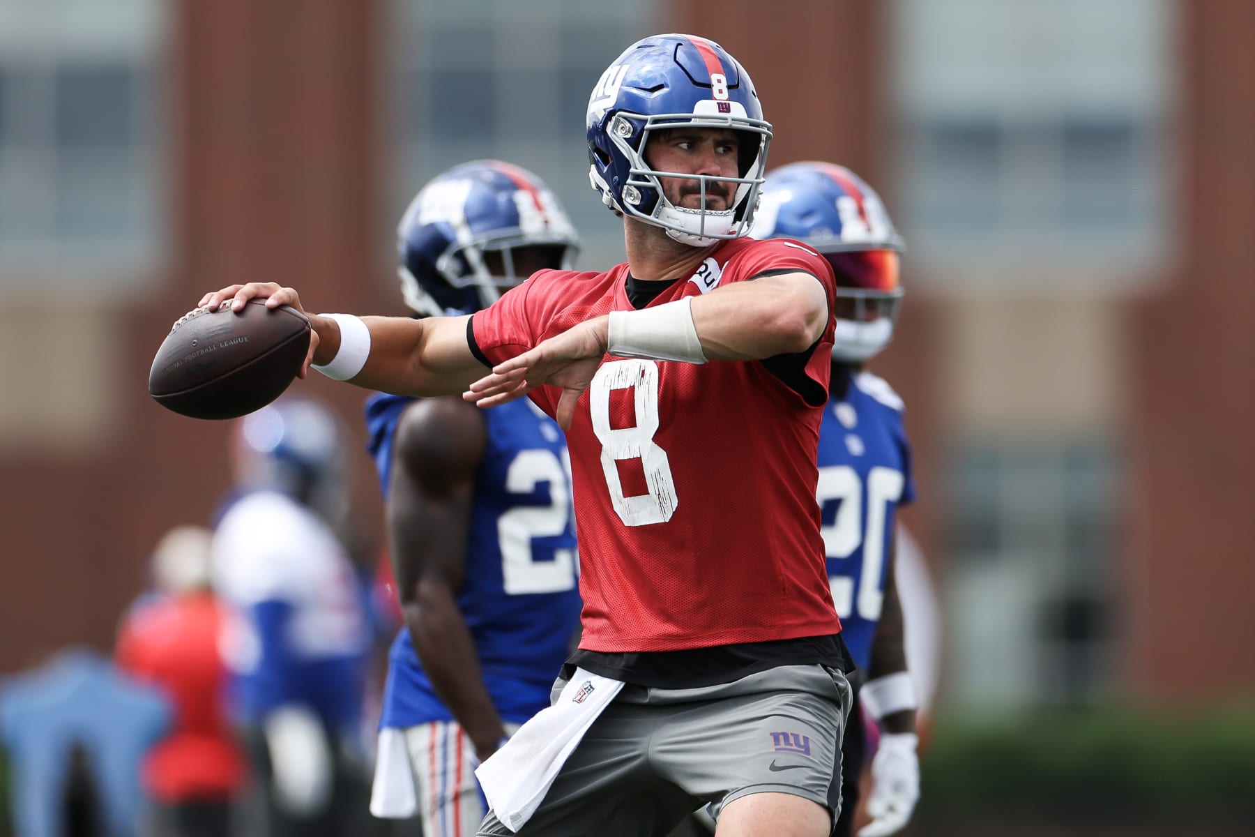 Video: Max Drops Trailer and Release Date for Giants on 'Hard Knocks ...