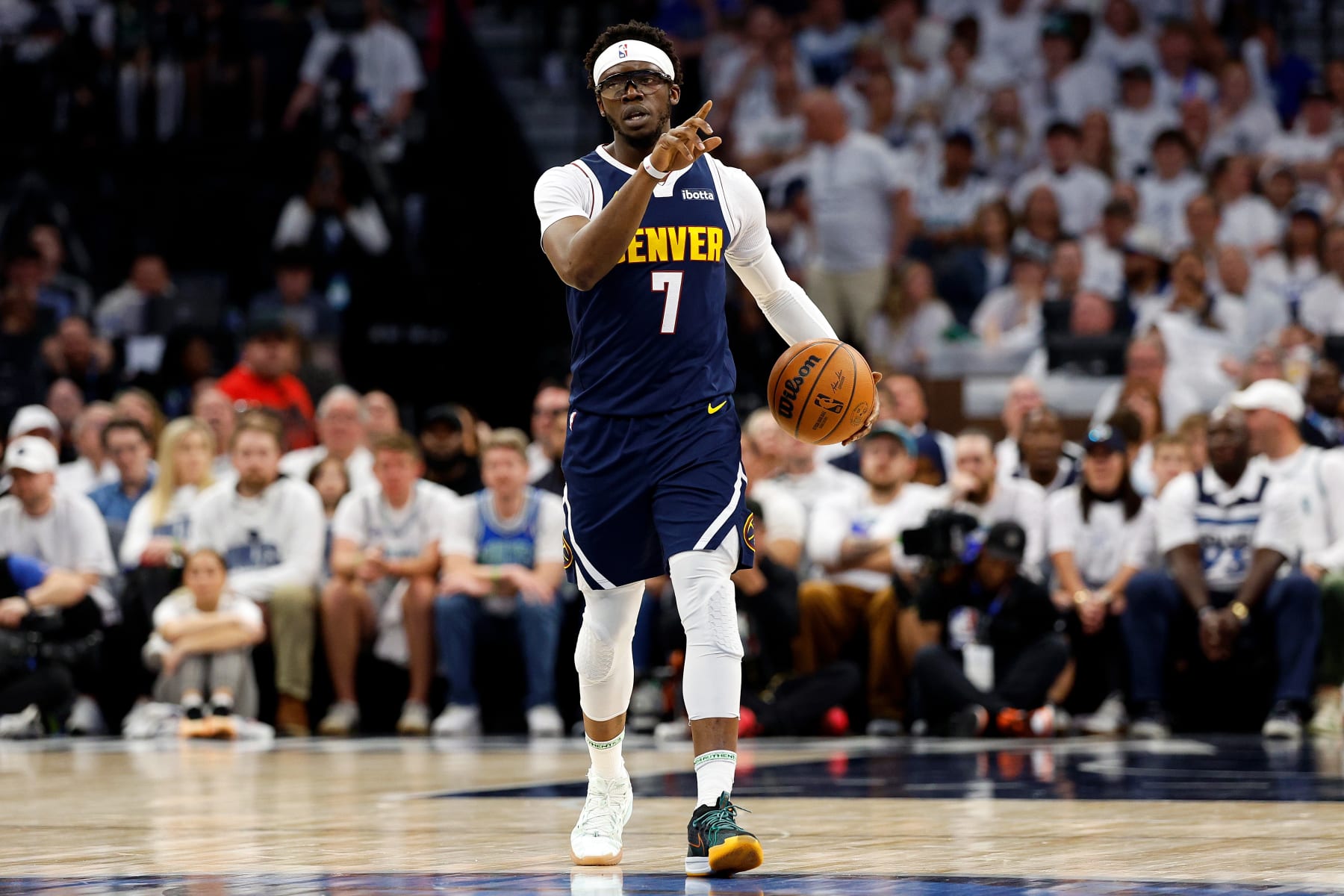 NBA Rumors: Reggie Jackson, 3 Draft Picks Traded from Nuggets to ...