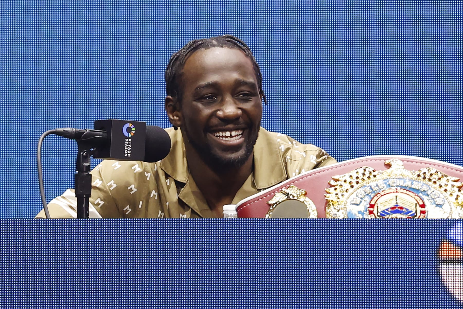 Video: Terence Crawford Wants Canelo Álvarez Fight to Cement Boxing ...