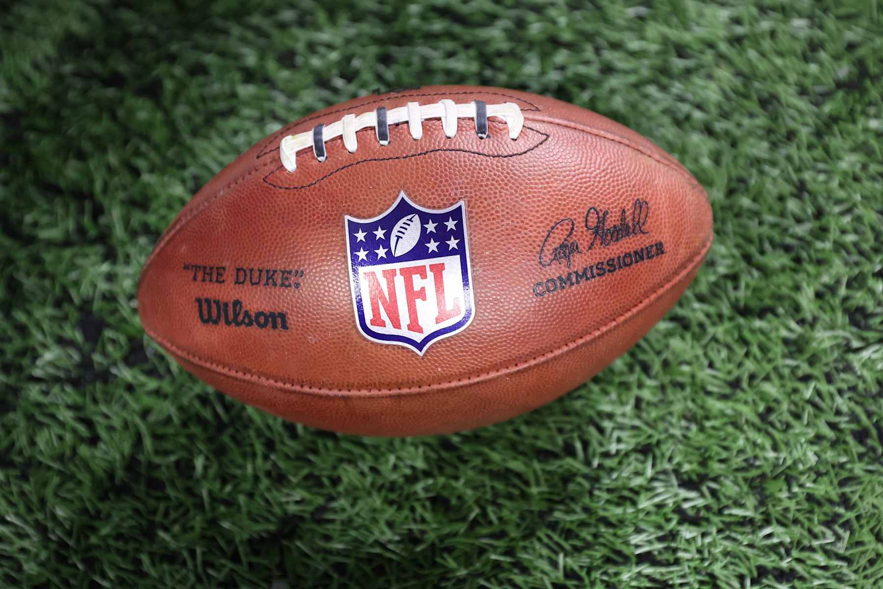NFLPA Vetoes Revised Emergency 3rd Quarterback Rule Change Ahead of ...