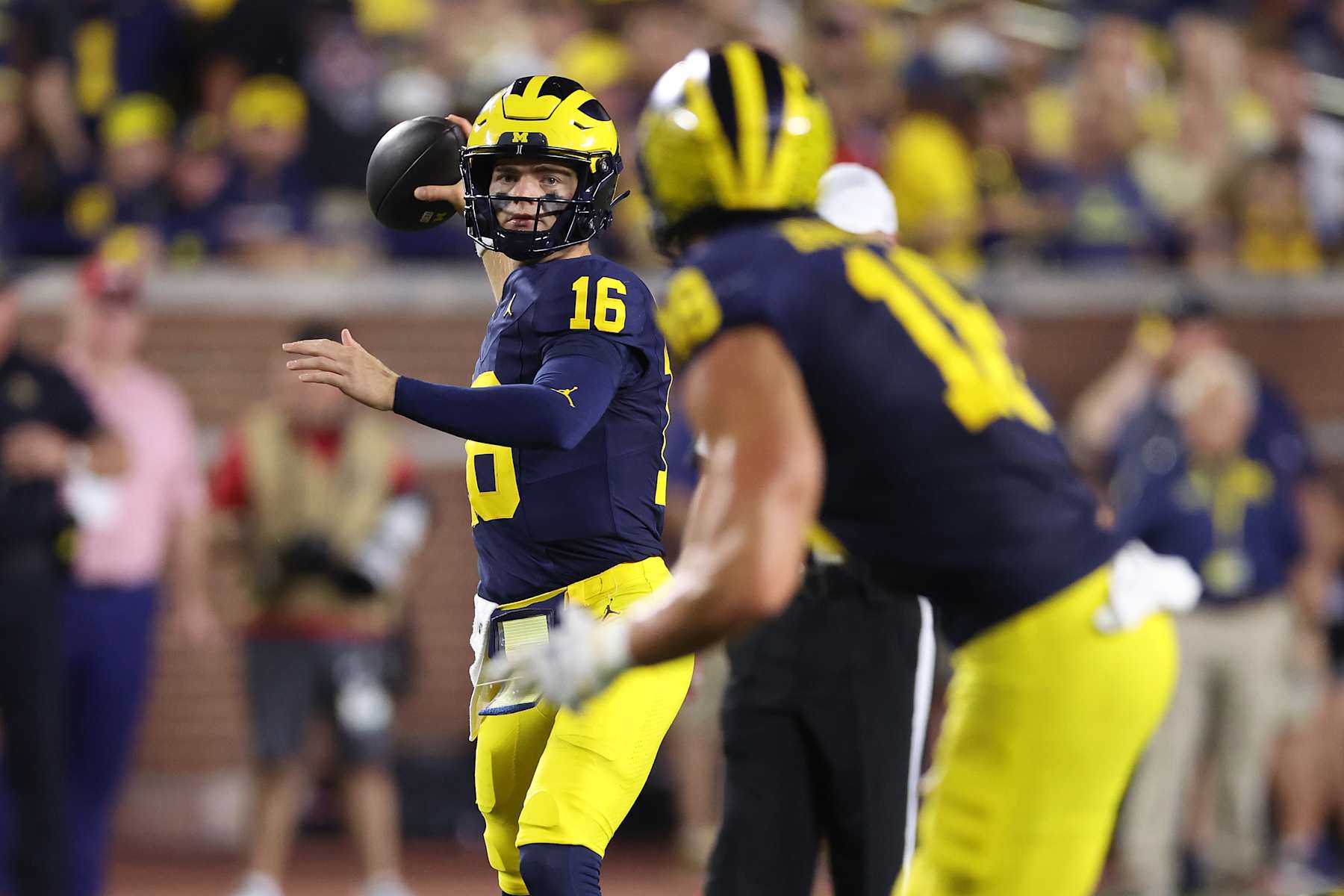 CFB Week 1 Takeaways: Michigan's QB Choice, Billy Napier's Hot Seat and ...