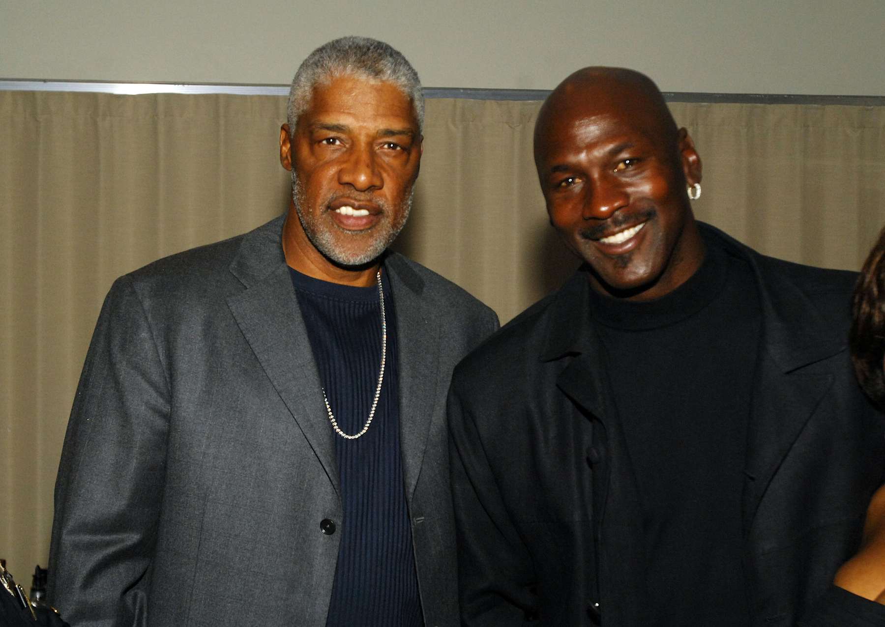Michael Jordan, Julius Erving Autograph Card Sells for $780K at 'Holy ...
