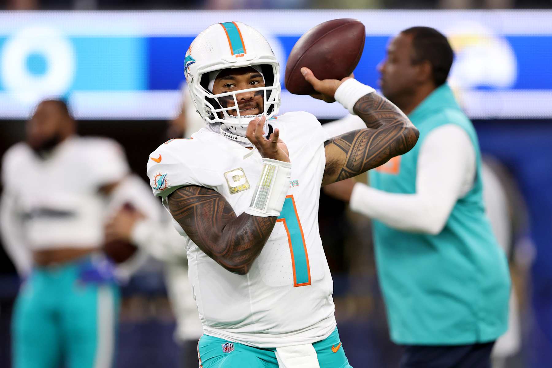 Dolphins' Tua Tagovailoa 'Good' After Hit to Head Following INT: 'Bad ...