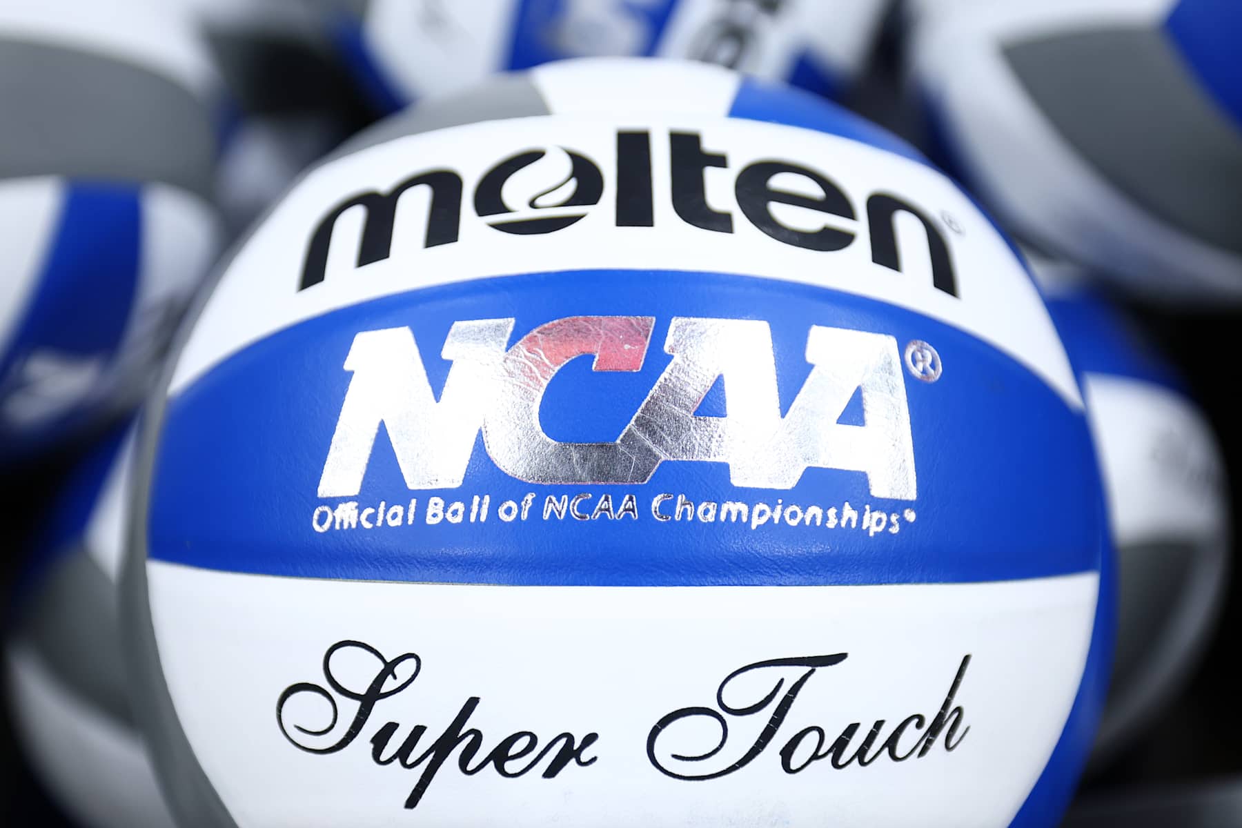 2024 NCAA Volleyball Bracket: Penn State Beats Louisville to Win ...