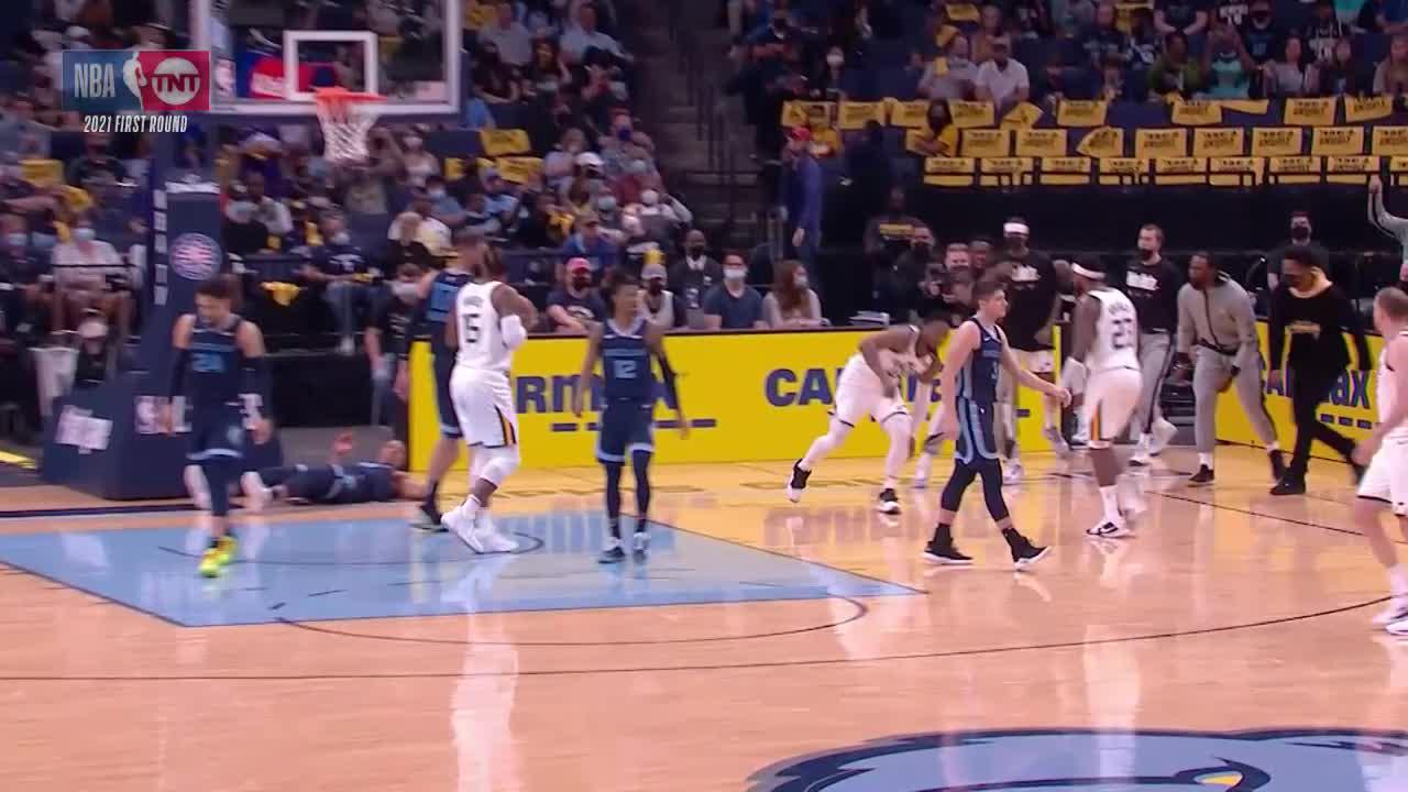 Jazz's Donovan Mitchell Discusses Mentor Relationship with Dwyane Wade ...
