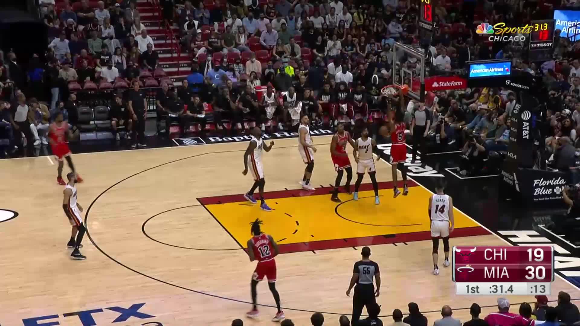 Bulls' Derrick Jones Jr. Out 6-8 Weeks; Finger Injury Diagnosed as ...