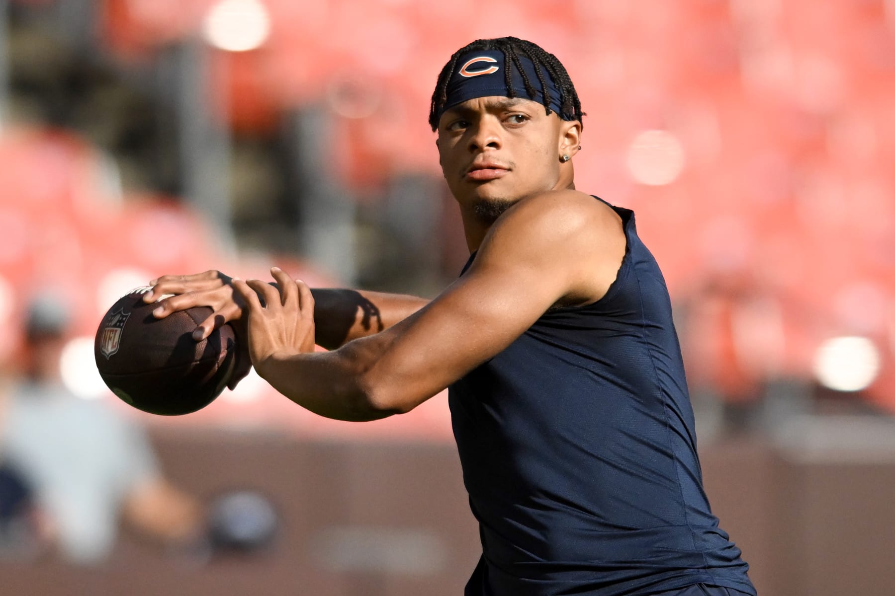 Bears Rumors: Justin Fields' Progress Has Chicago 'Quietly Pretty ...