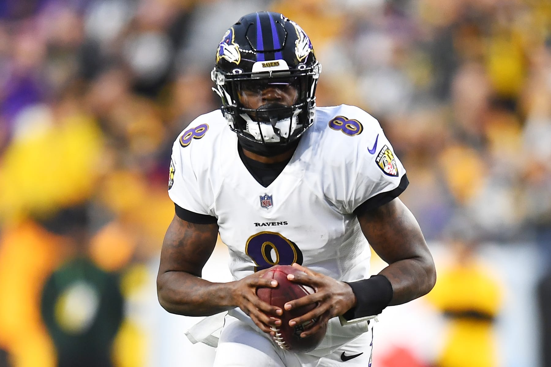 Lamar Jackson, Ravens Fail to Reach Contract Agreement Before Deadline