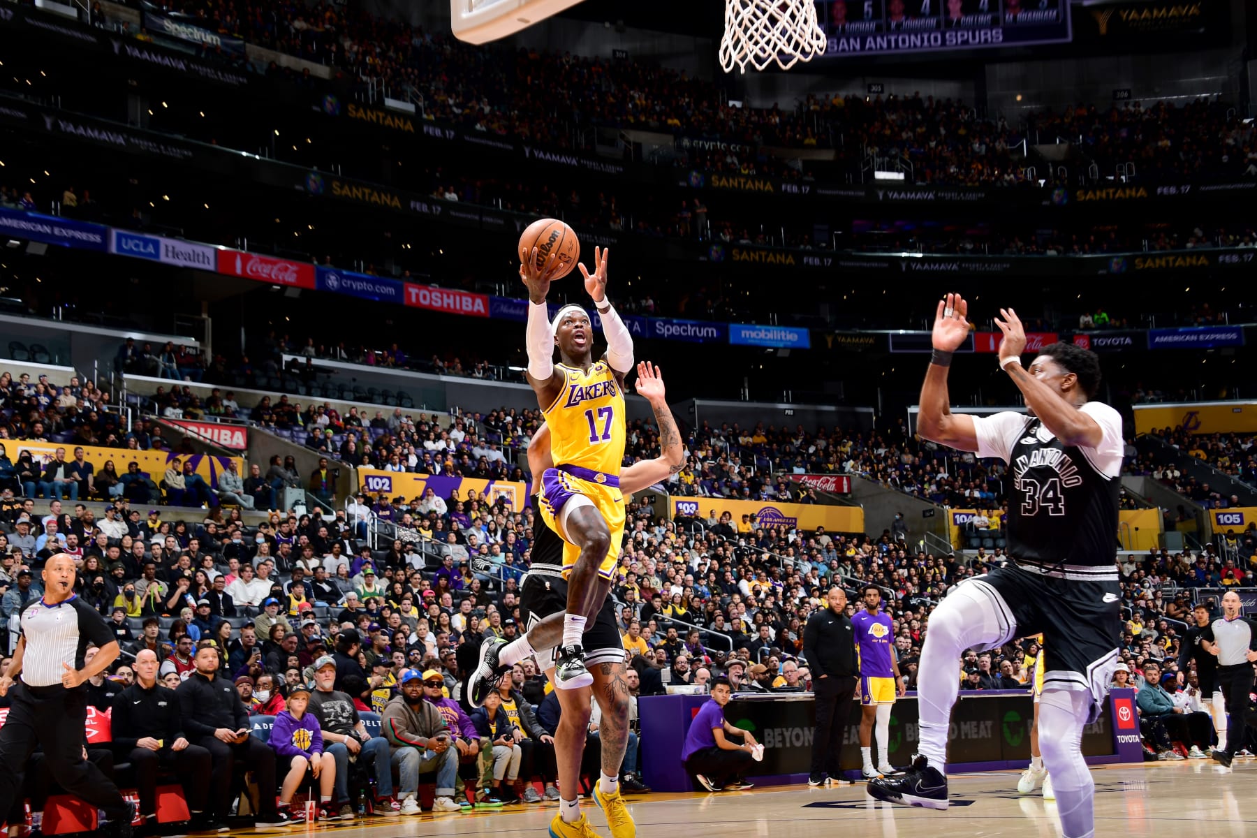 Report: Lakers' Dennis Schröder in Car Stopped by Lapd for Improper Plates