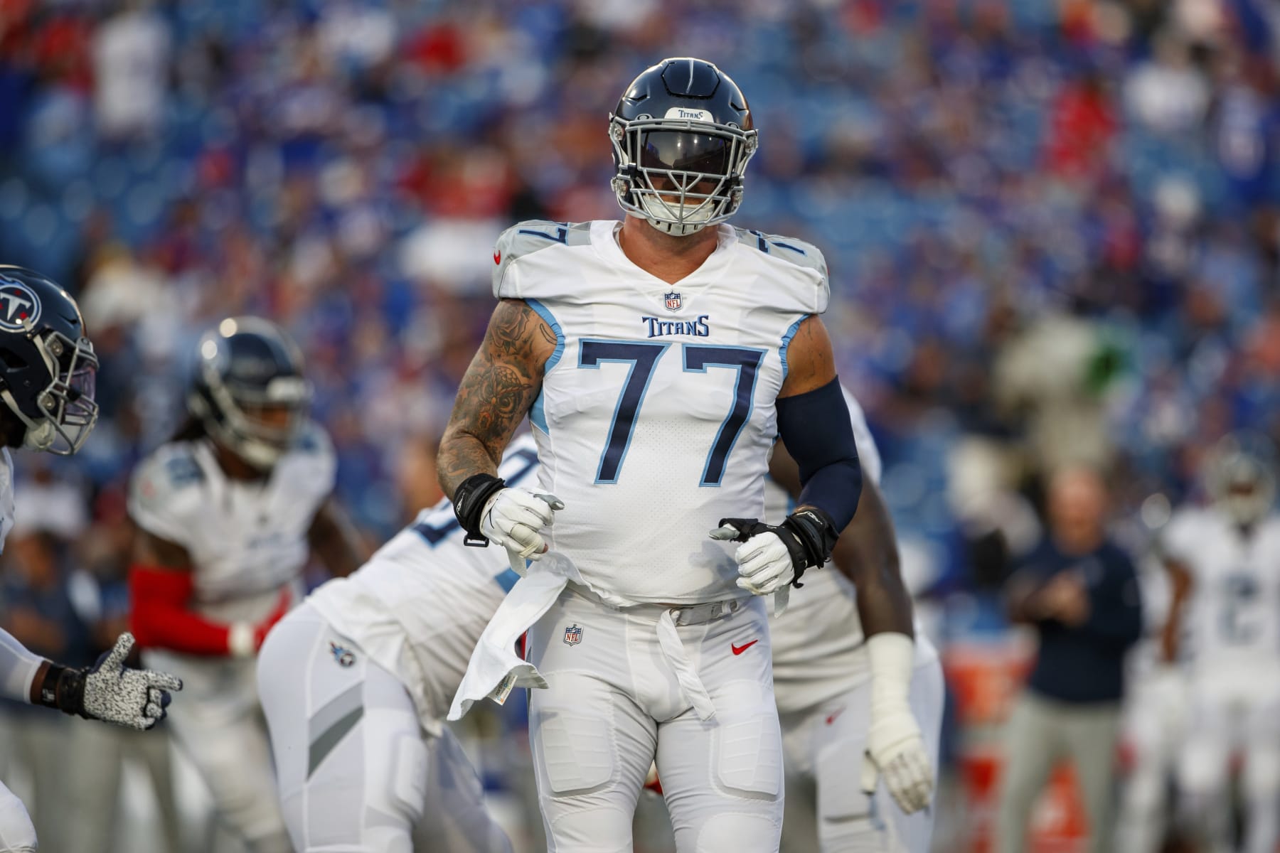 Taylor Lewan Says He Expects to be Cut By Titans, Will Consider ...
