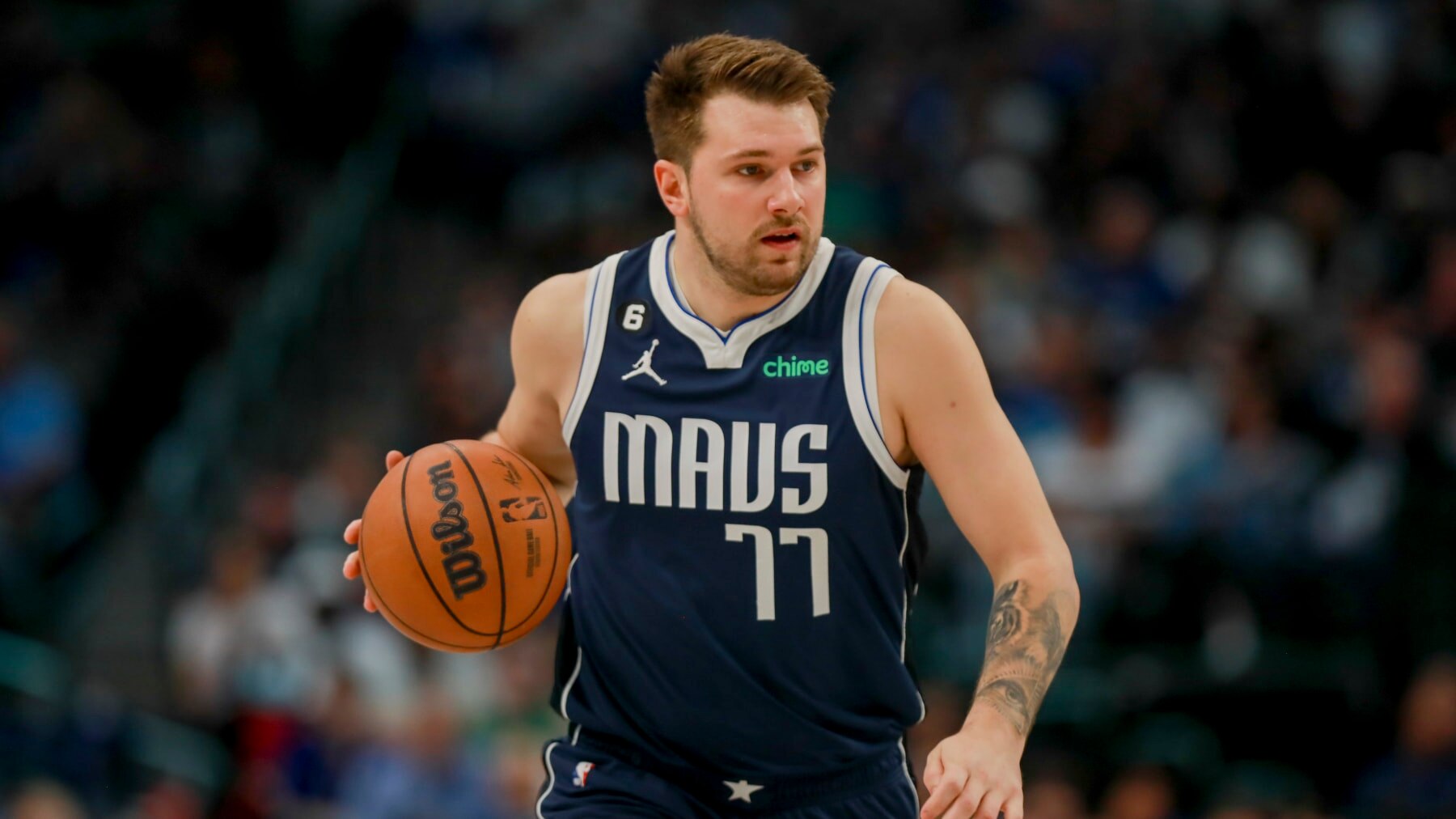 Luka Dončić Out vs. Grizzlies Because of Thigh Injury; Considered Day ...