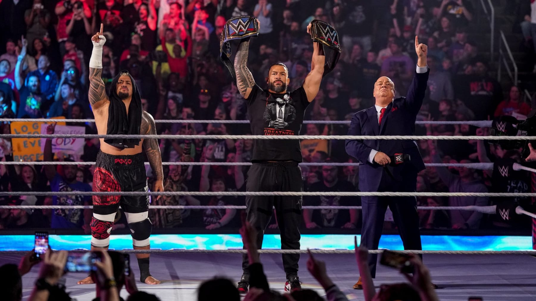 Win or Lose, Roman Reigns' WWE and Universal Titles Must Remain Unified ...