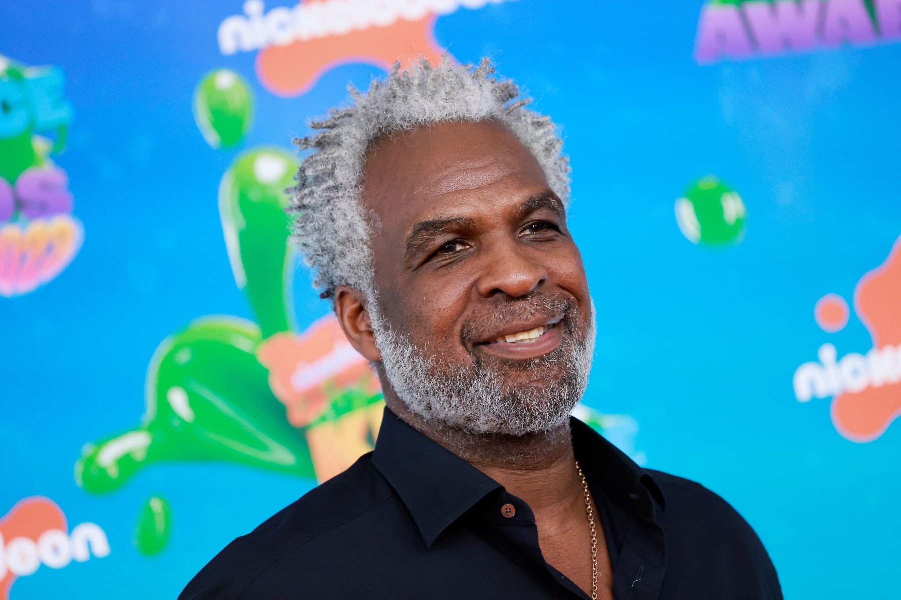 Charles Oakley Says He'd Rather Play with LeBron over 'Best Friend ...