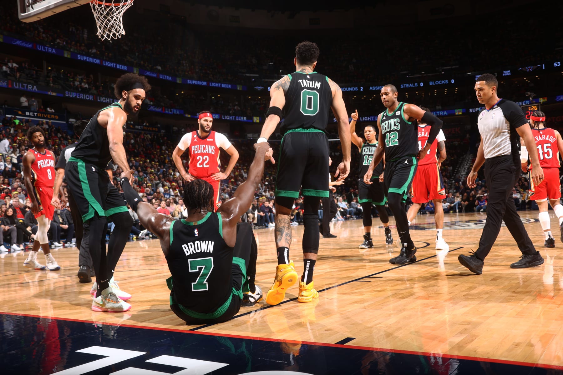 Grading Every NBA Team's Most Used Lineup This Season