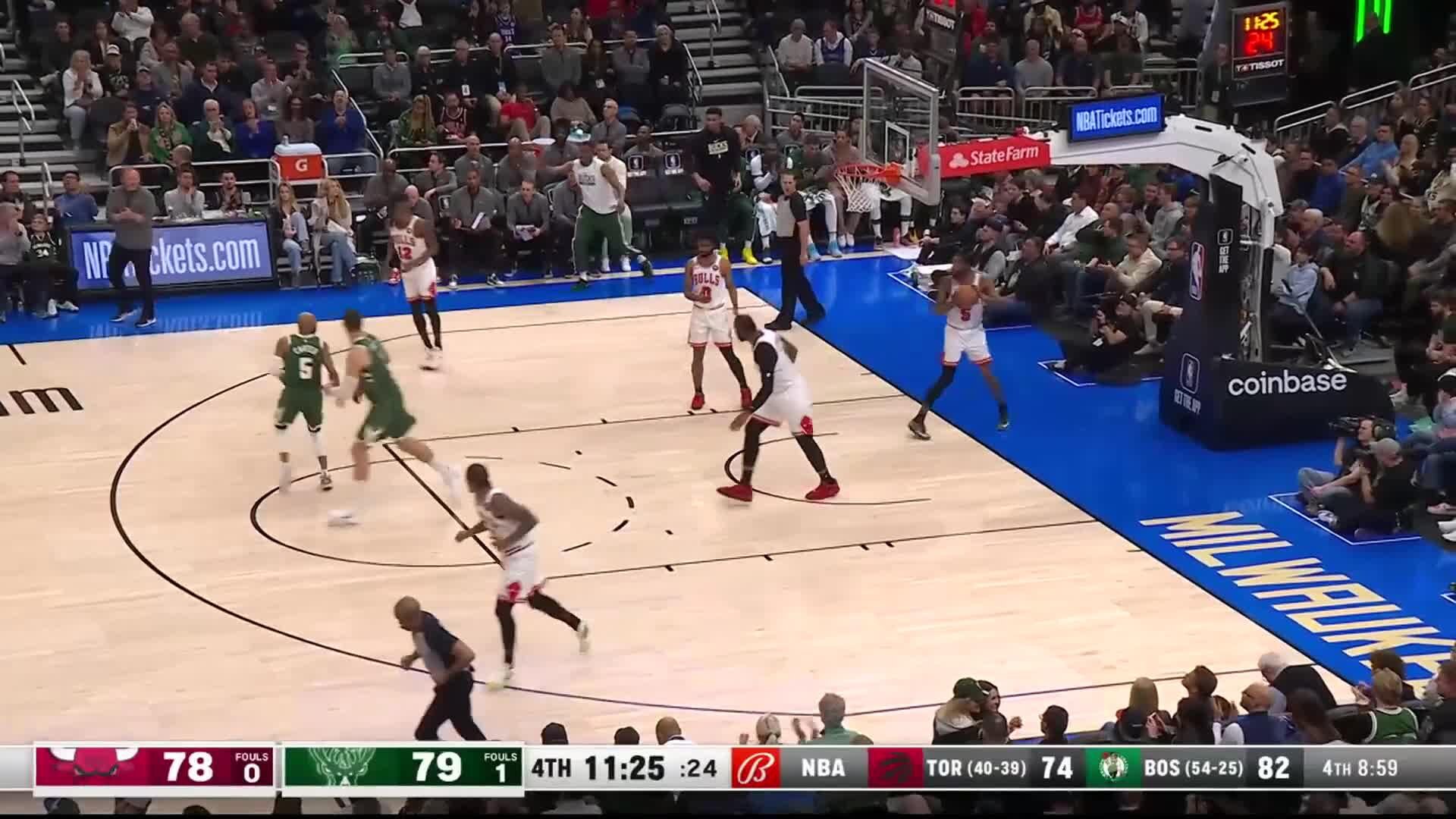 Jevon Carter Agrees to 3-Year, $20M Bulls Contract After 2 Seasons with ...