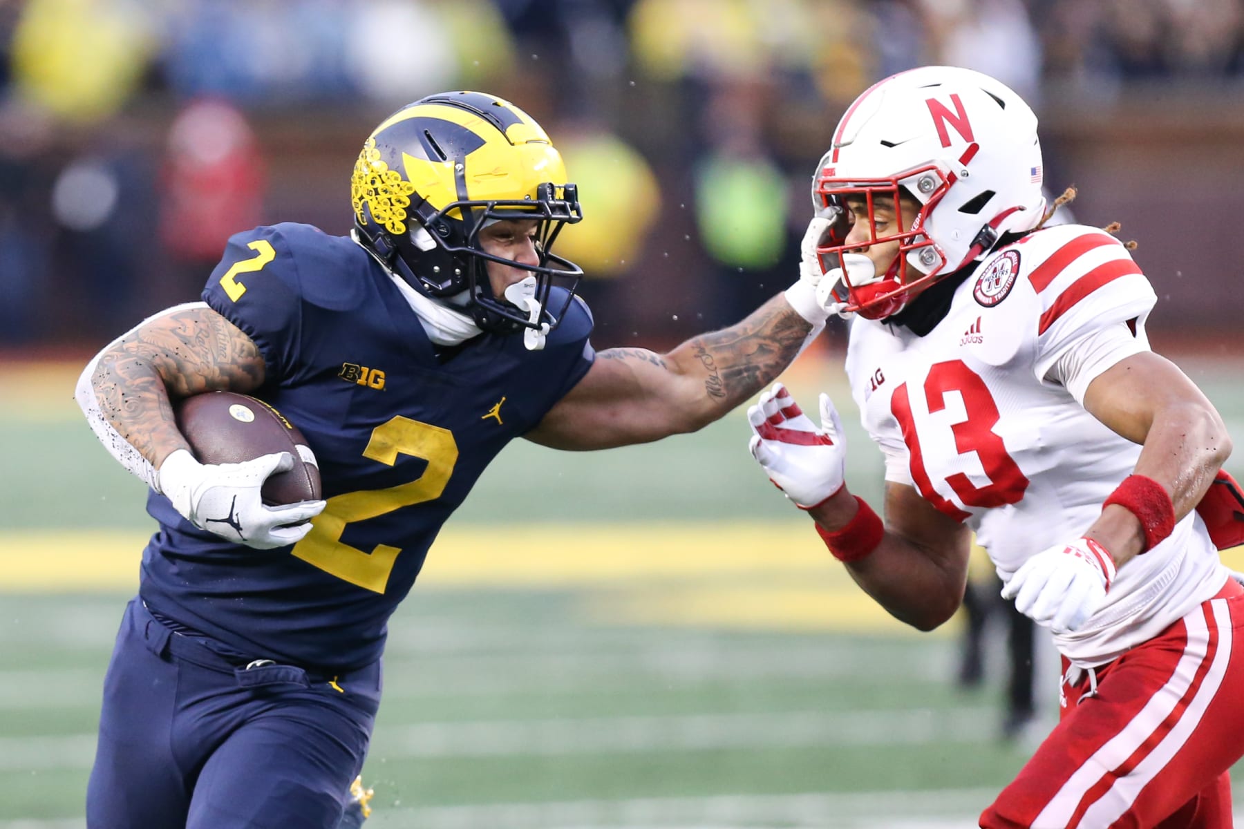 Top Seniors at Each Position Heading into the 2023 College Football Season