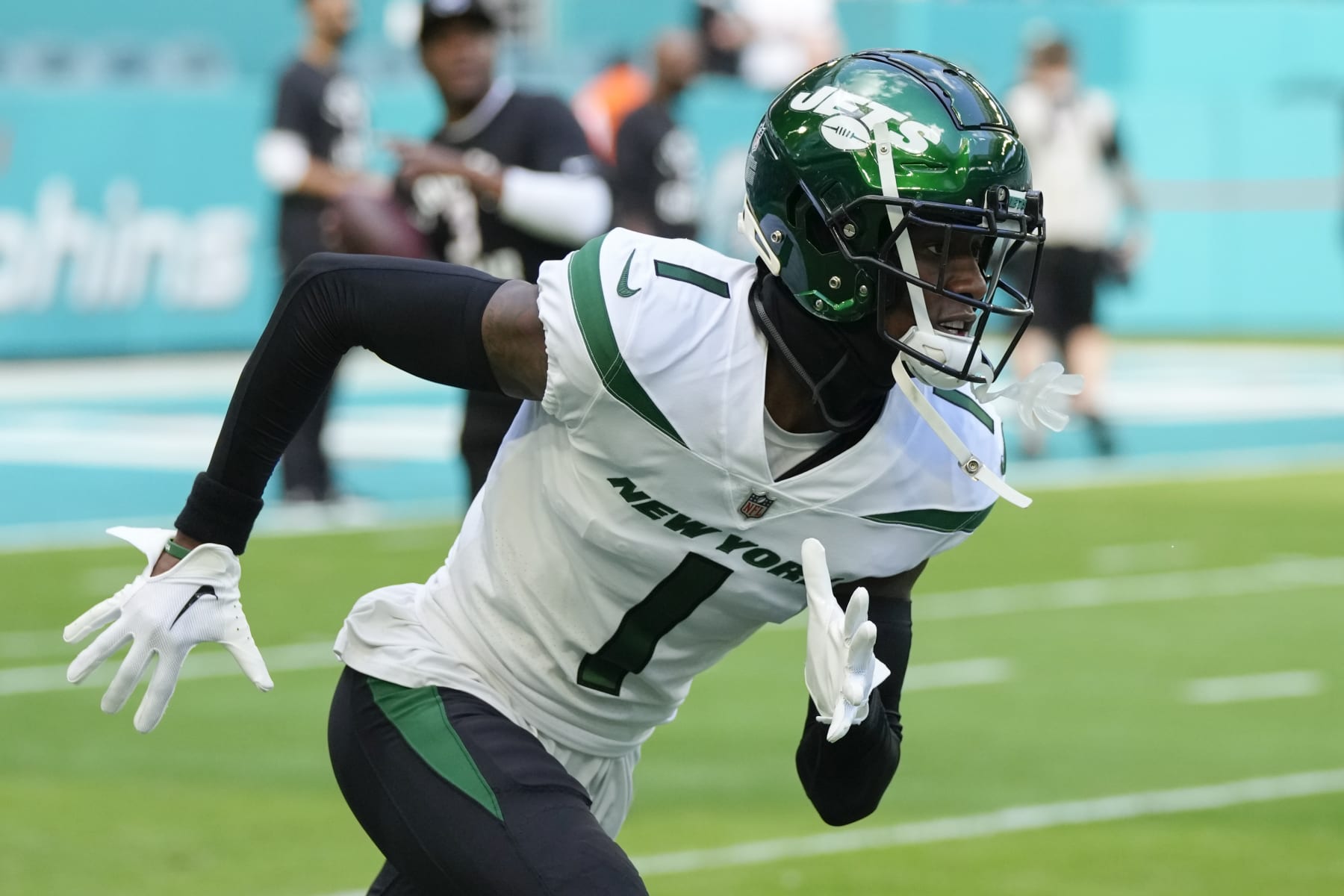 Sauce Gardner Says Aaron Rodgers Trade 'Makes It Easy' for Jets to ...