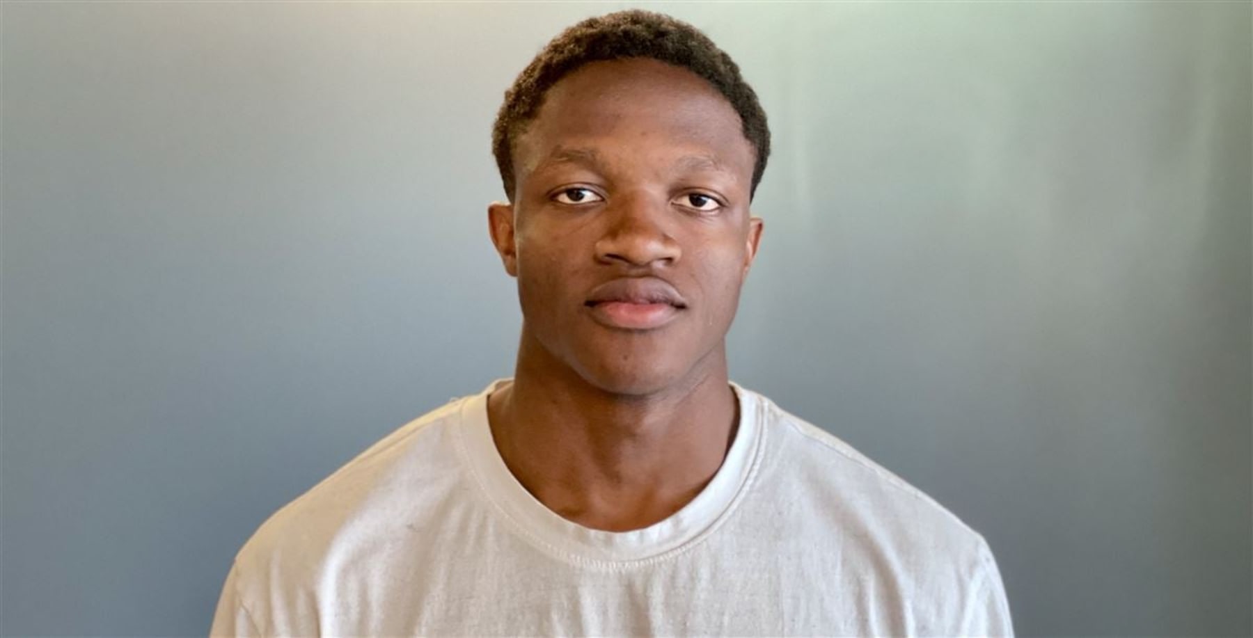 4-Star Athlete Emmanuel Okoye Commits to Tennessee over USC, Texas Tech