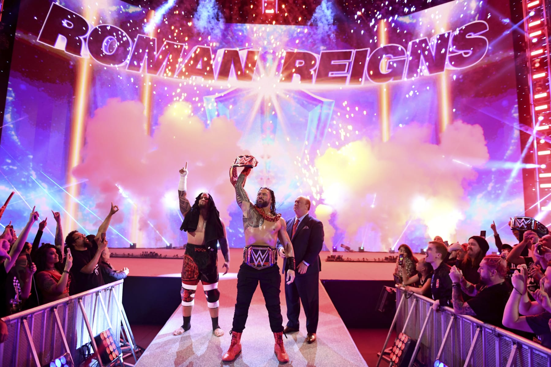 WWE SmackDown Results: Winners, Grades, Reaction and Highlights from May 19