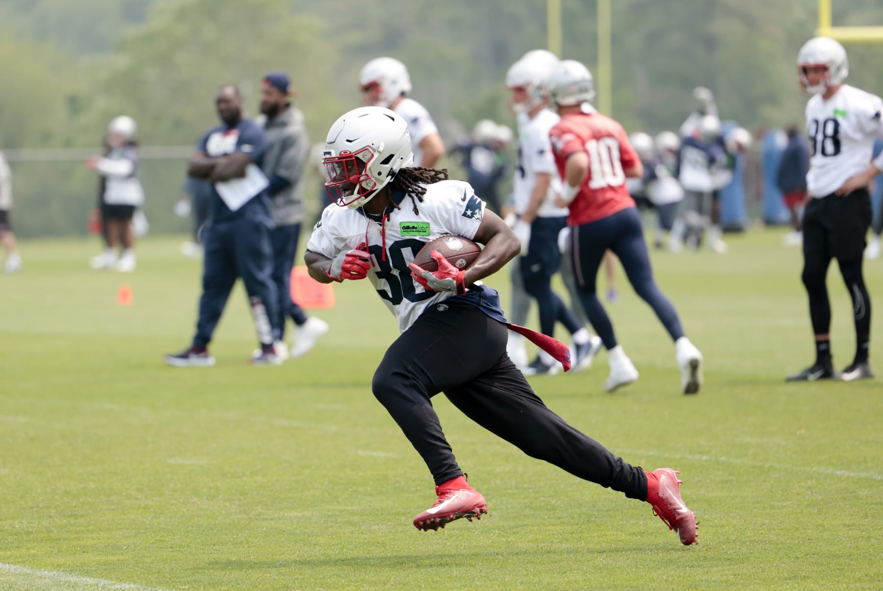 Ranking NFL's Most Cost-Efficient Backfields as RB Position Continues ...