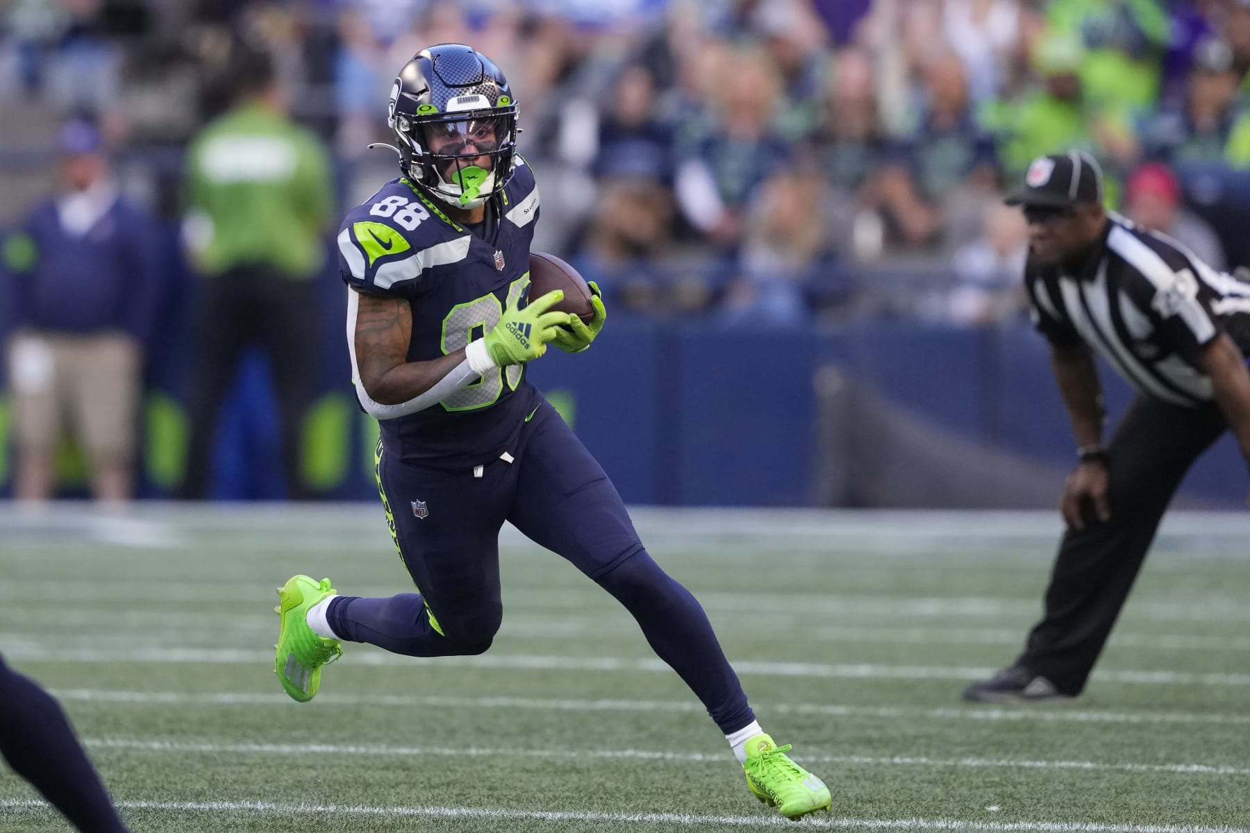 Seahawks WR Cade Johnson Hospitalized After Suffering Concussion vs ...