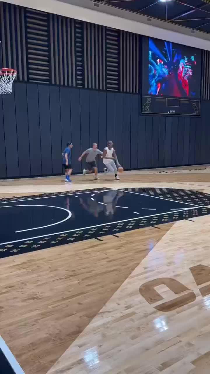 Madison Bumgarner Ali Saunders