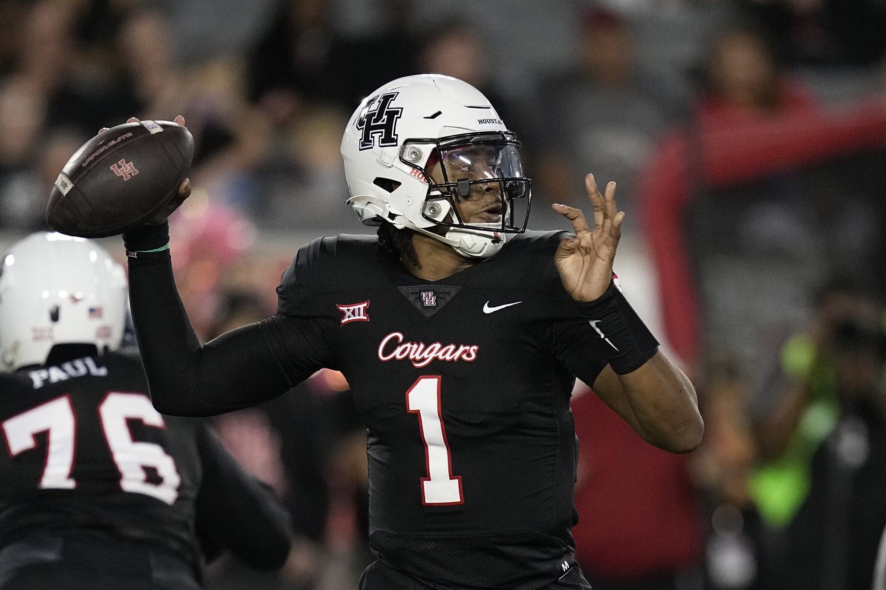 Ranking Top 25 Quarterbacks in College Football After Week 7
