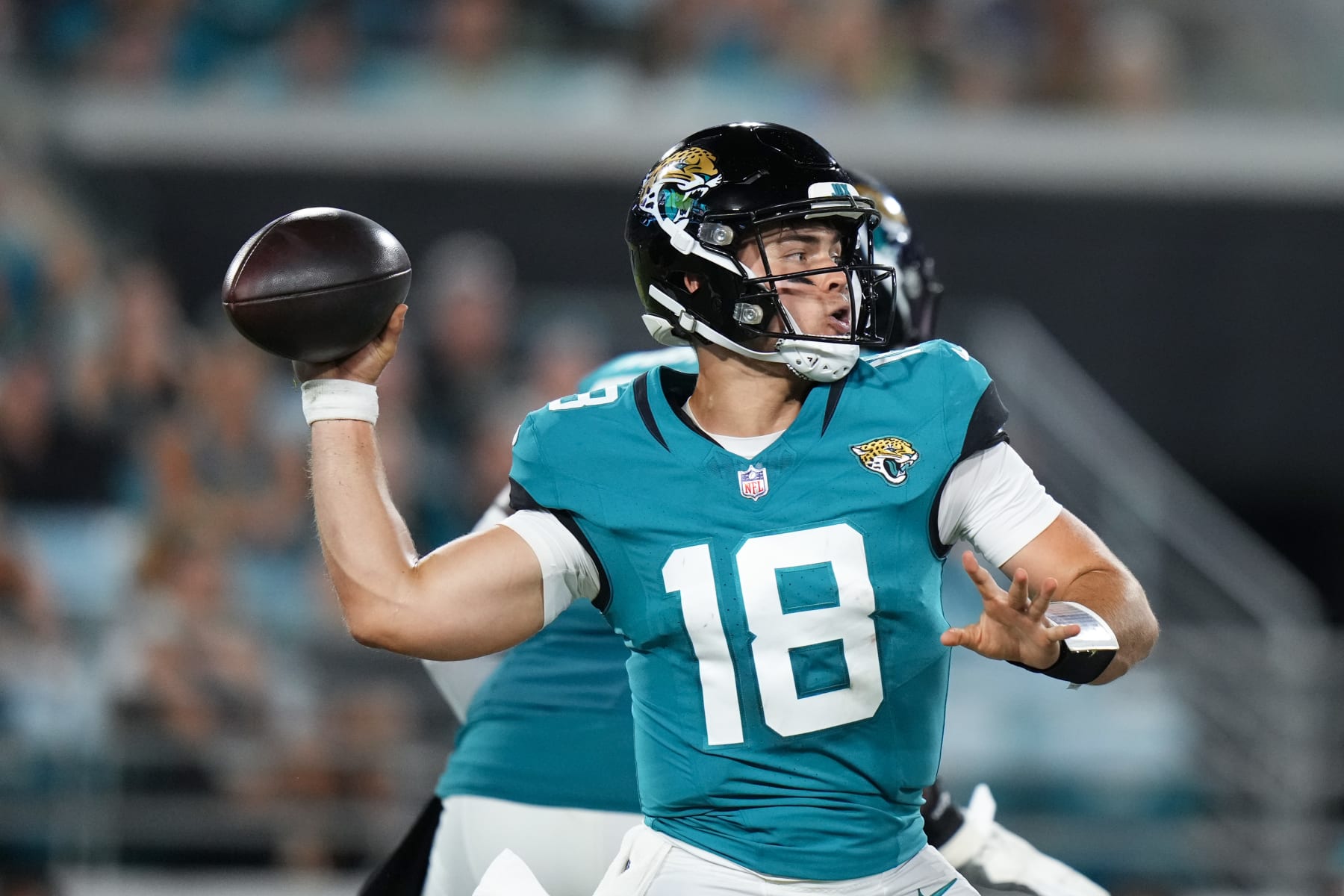 Report: Nathan Rourke Signs Jaguars Contract amid Trevor Lawrence's ...