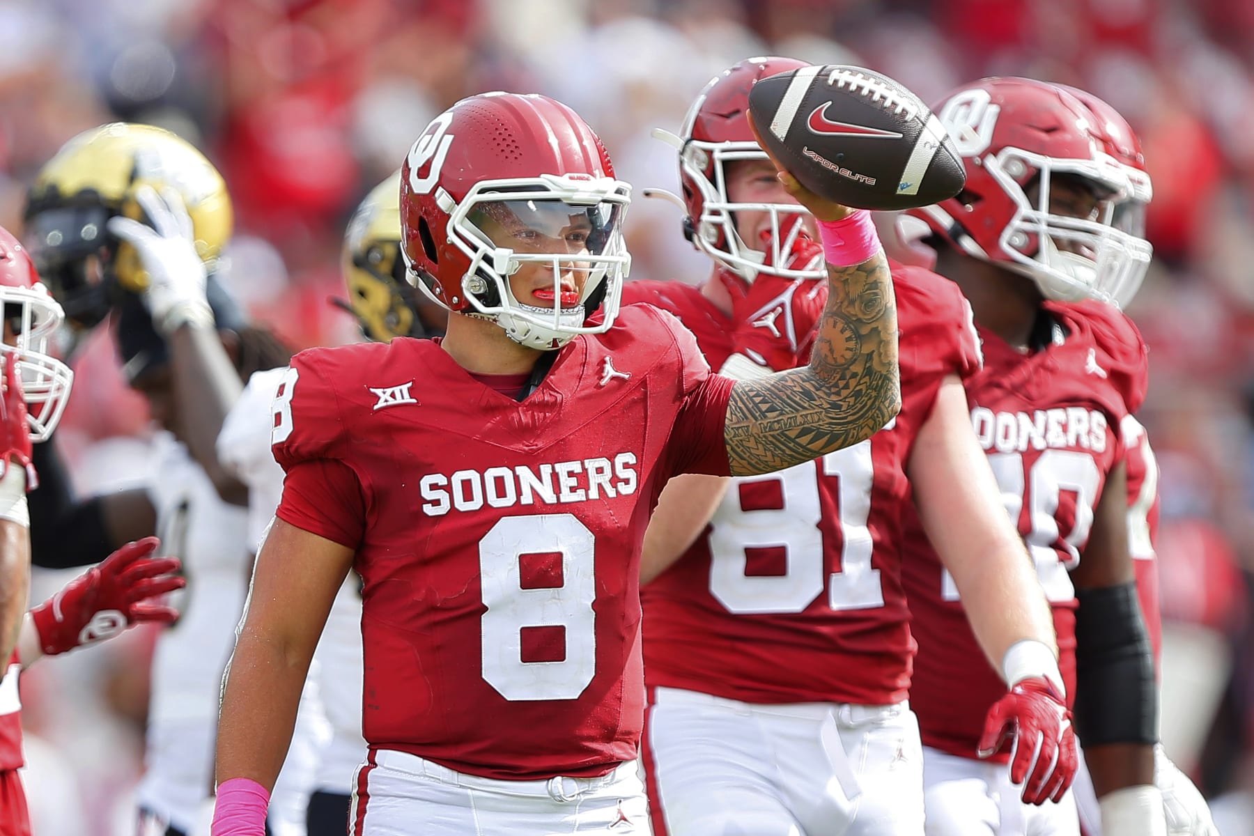 Ranking Top 25 Quarterbacks in College Football After Week 8