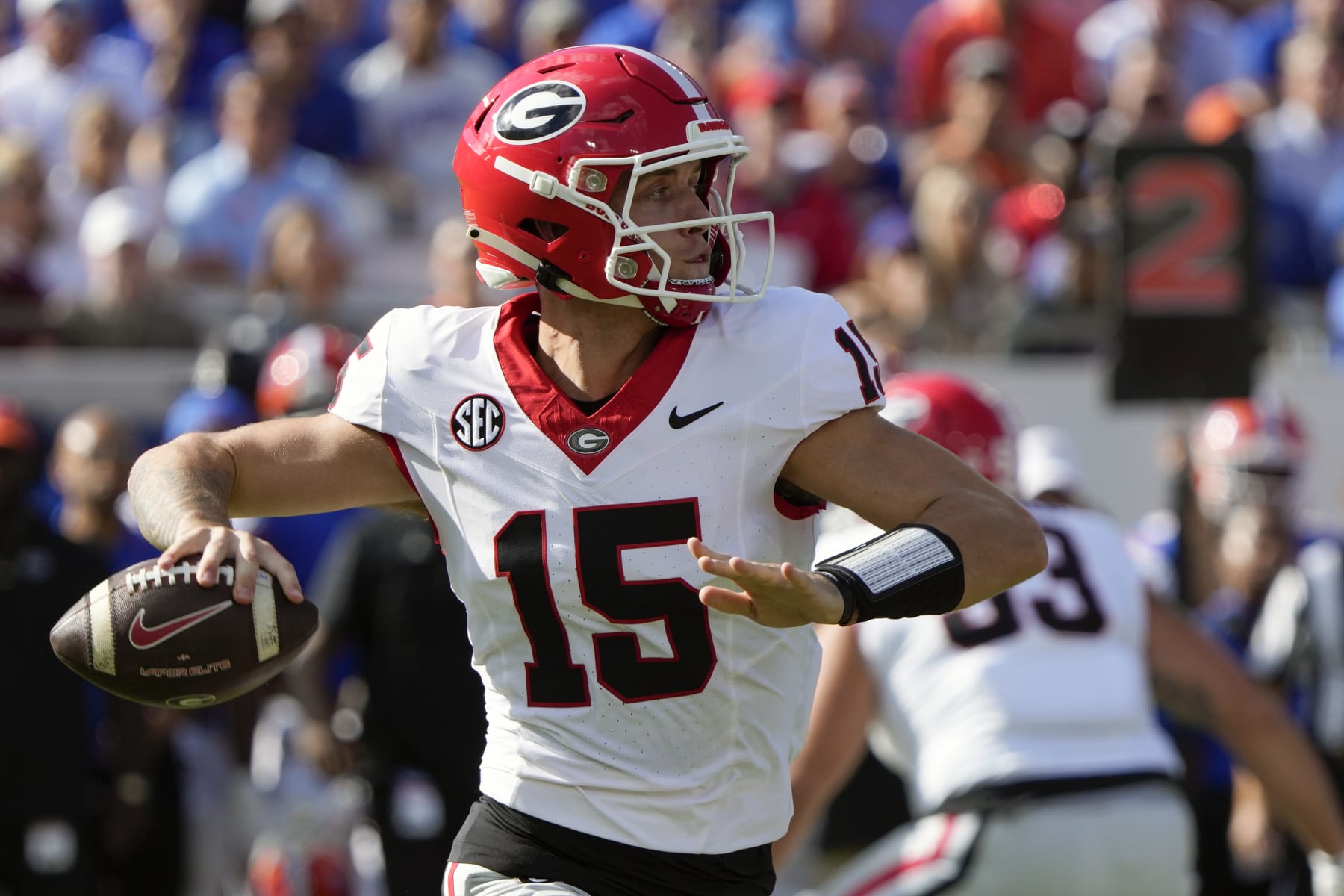 Carson Beck's Star Turn Hailed by Fans as Georgia Blows Out Florida