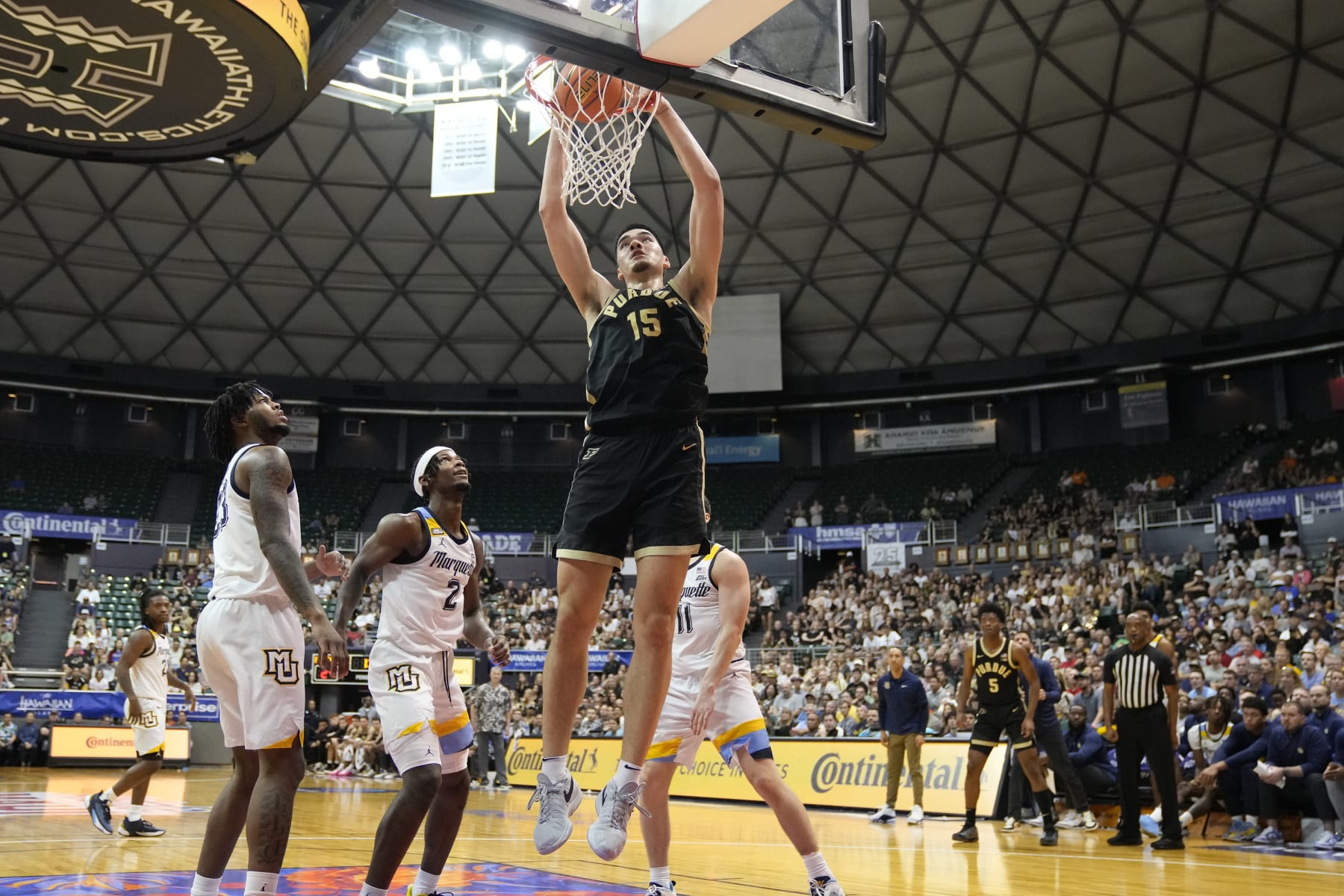 Zach Edey, No. 2 Purdue Praised by CBB Fans After Statement Win vs. No ...