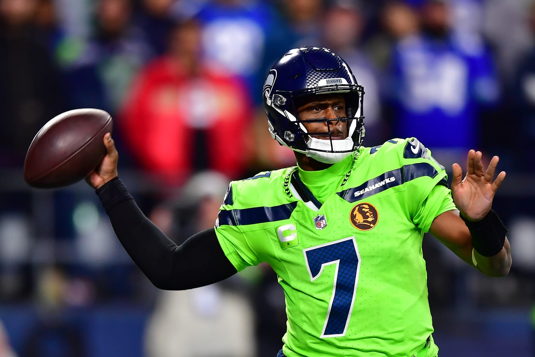 ESPN: Geno Smith Not on Pace to Earn $8M on Benchmark Stats in Seahawks ...