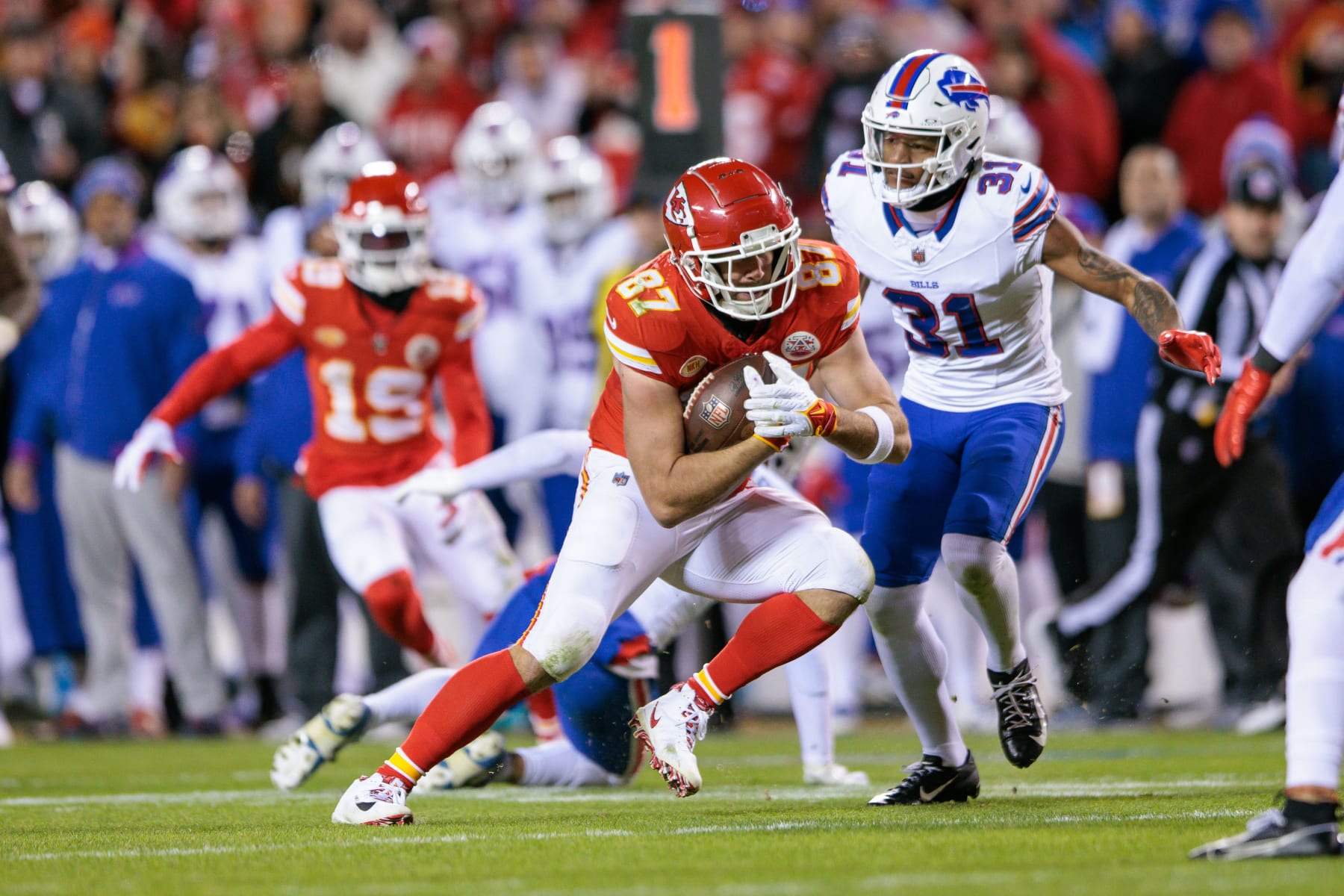 3 Takeaways from Chiefs' Week 14 Loss vs. Bills