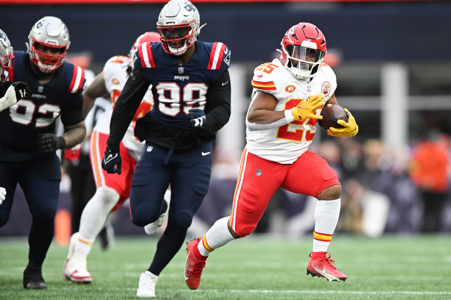 3 Takeaways from Patriots' Week 15 Loss vs. Chiefs