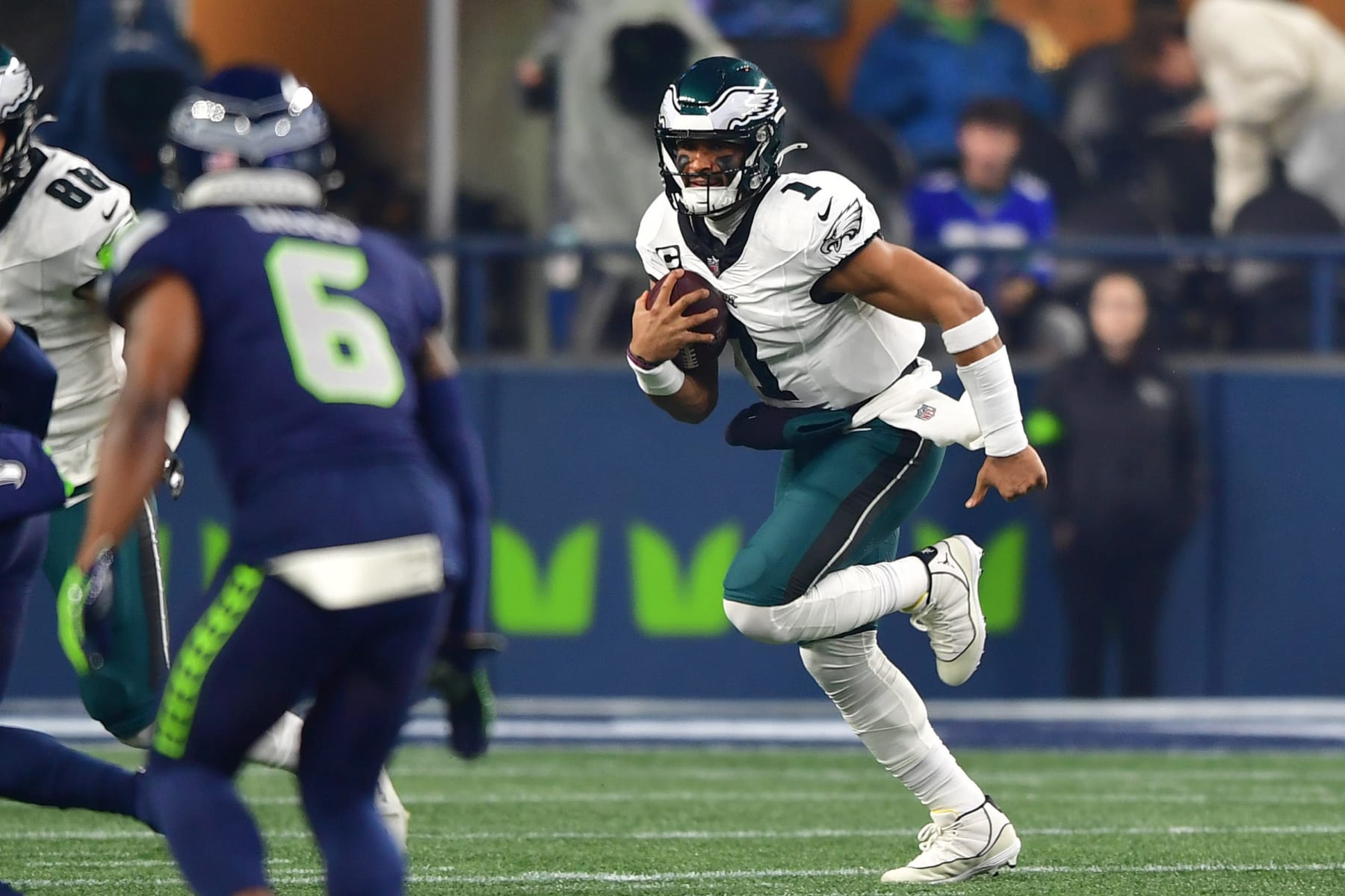 Jalen Hurts, Eagles Criticized by NFL Fans vs. Seahawks After 3rd ...