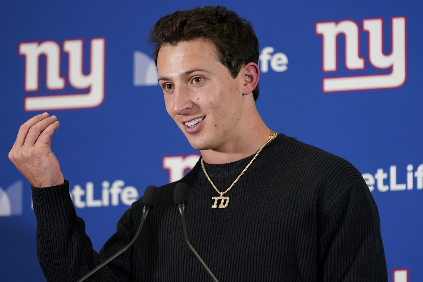 Giants Rumors: Tommy DeVito Hires Marketing Agent Maxx Lepselter over ...