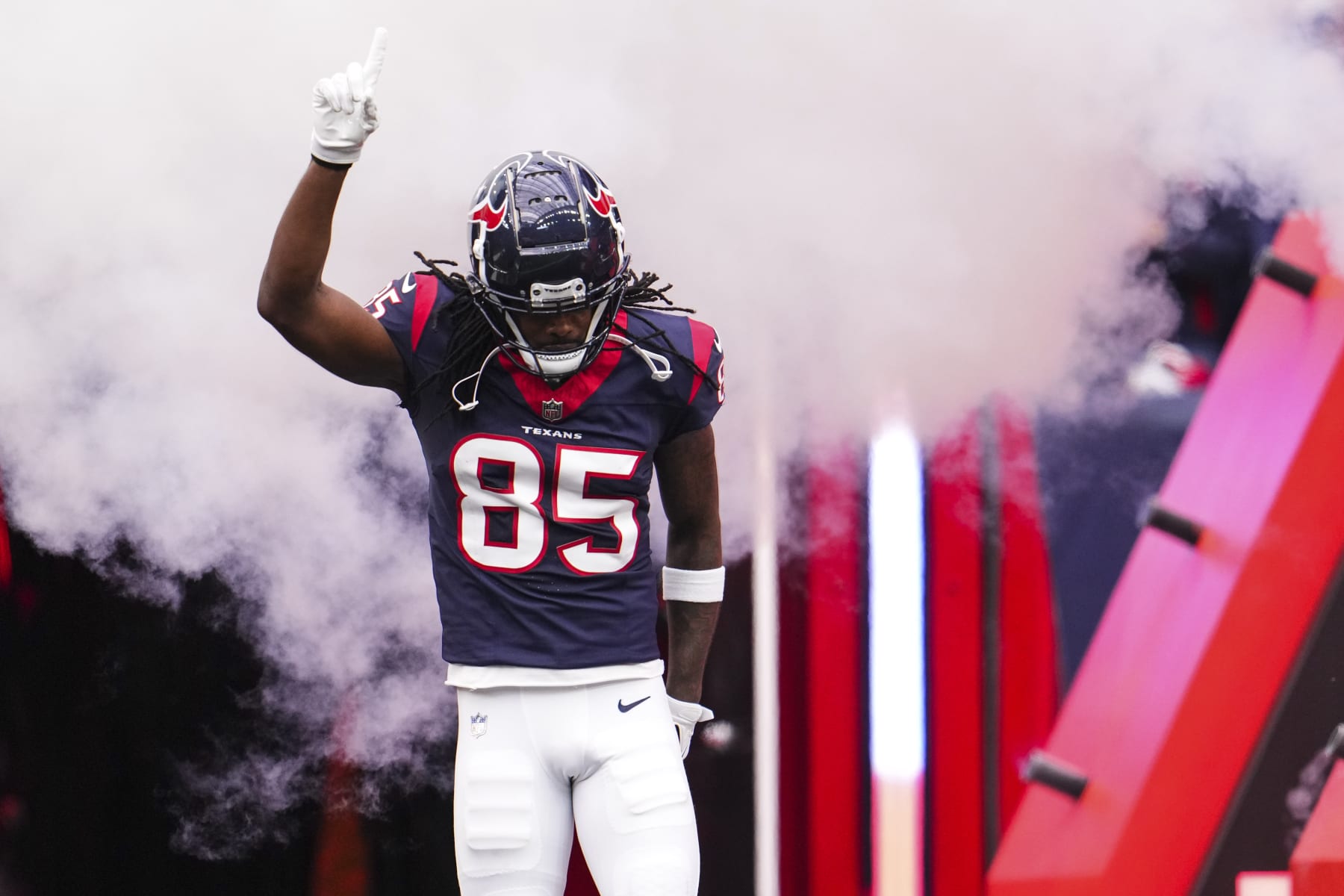 Fantasy Football Week 16 Cheat Sheet: Deep Sleepers to Grab on Waiver Wire