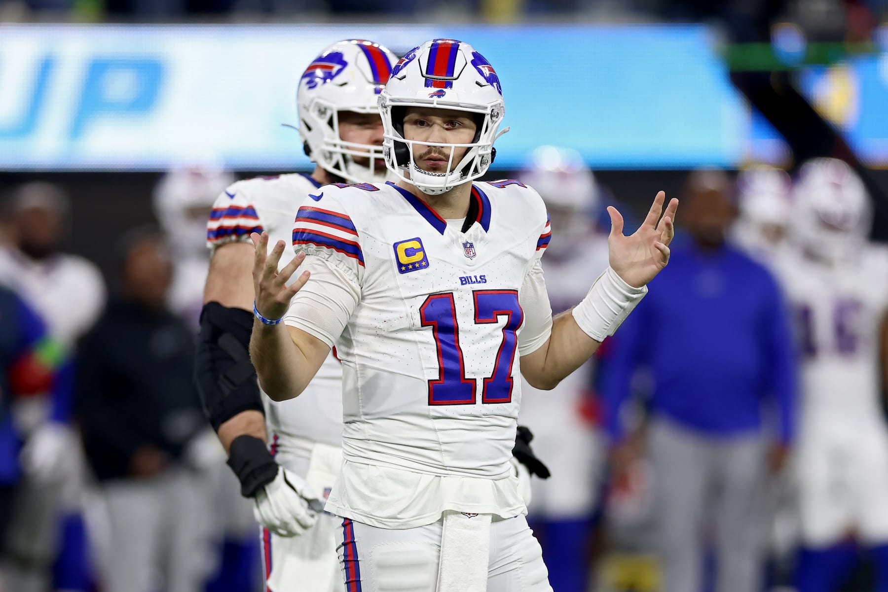 Josh Allen Celebrated by NFL Fans for Clutch Play in Bills' Comeback ...
