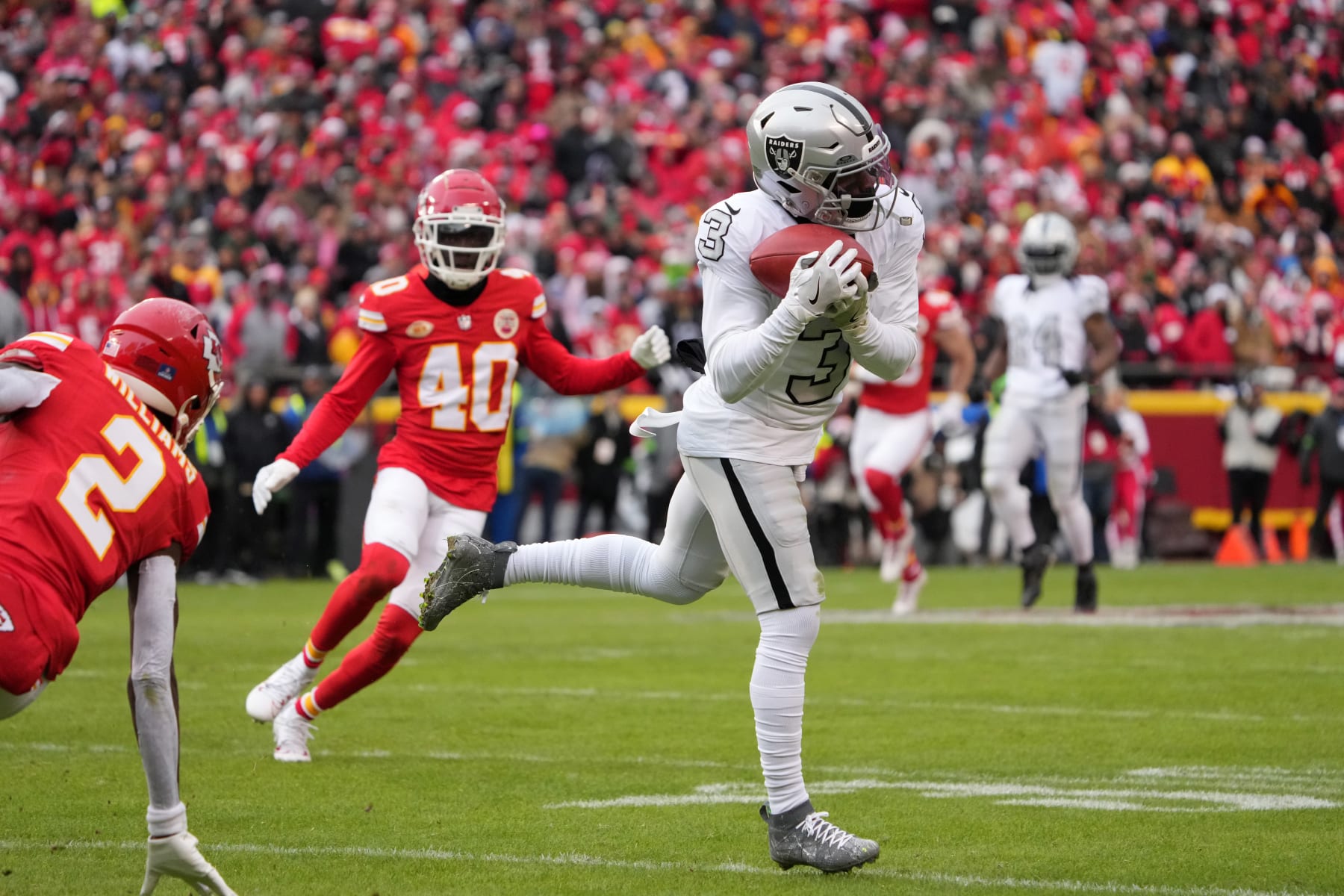 Raiders' Rooting Guide for 2024 NFL Draft Implications of Week 17