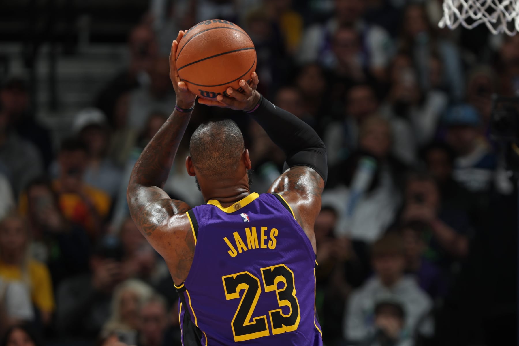 Lakers' LeBron James' Controversial 2-Pointer vs. T-Wolves Upheld by ...