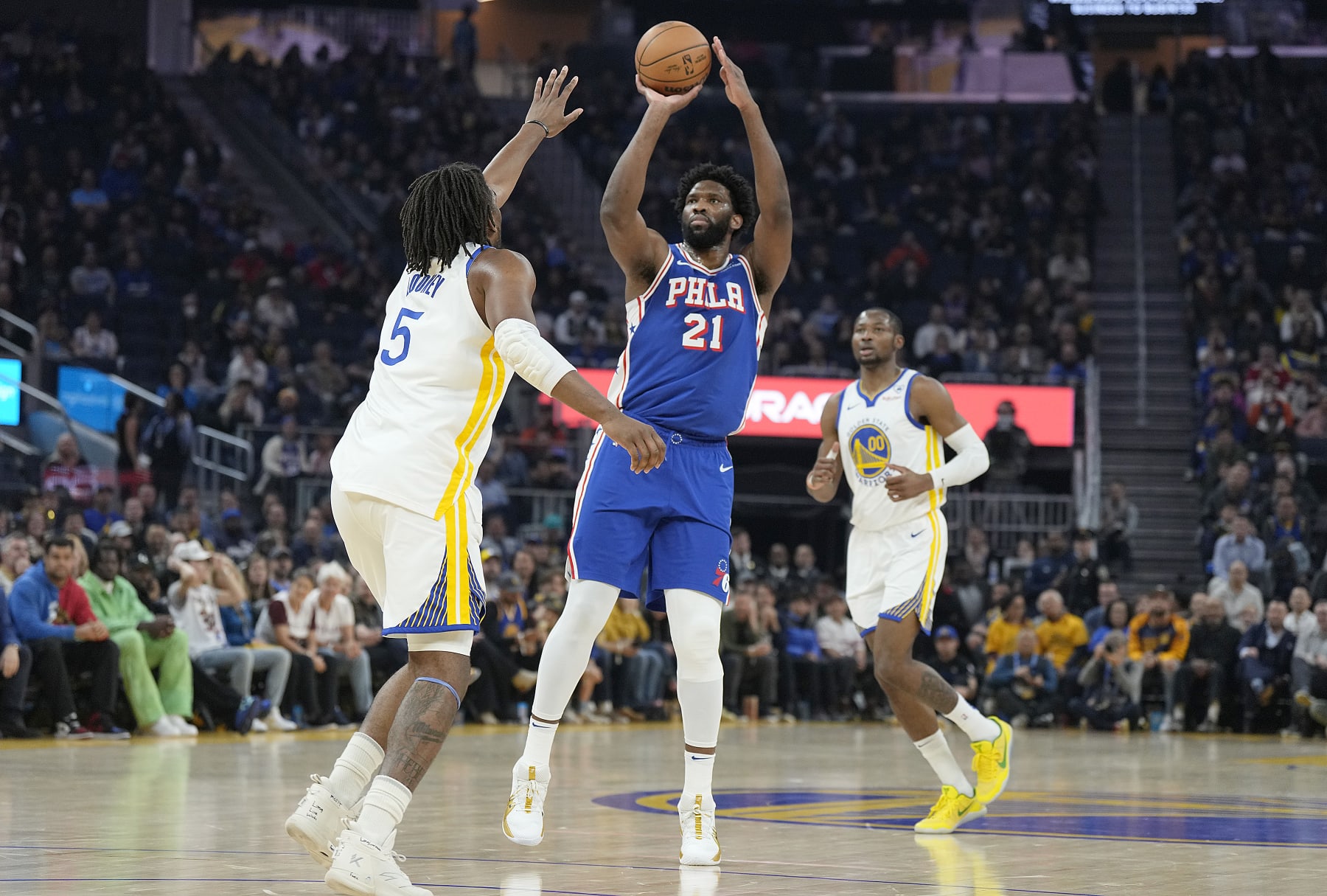 Joel Embiid Has 76ers Fans Worried with 1st Half Struggles vs. Steph ...