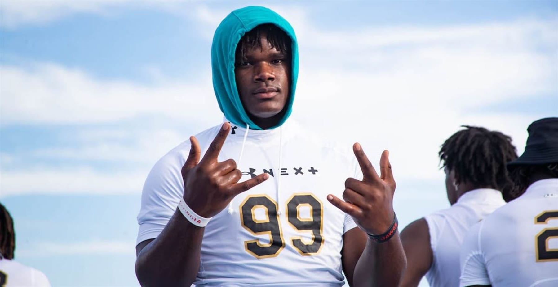 Ranking the Top 25 Players in the 2025 CFB Recruiting Class