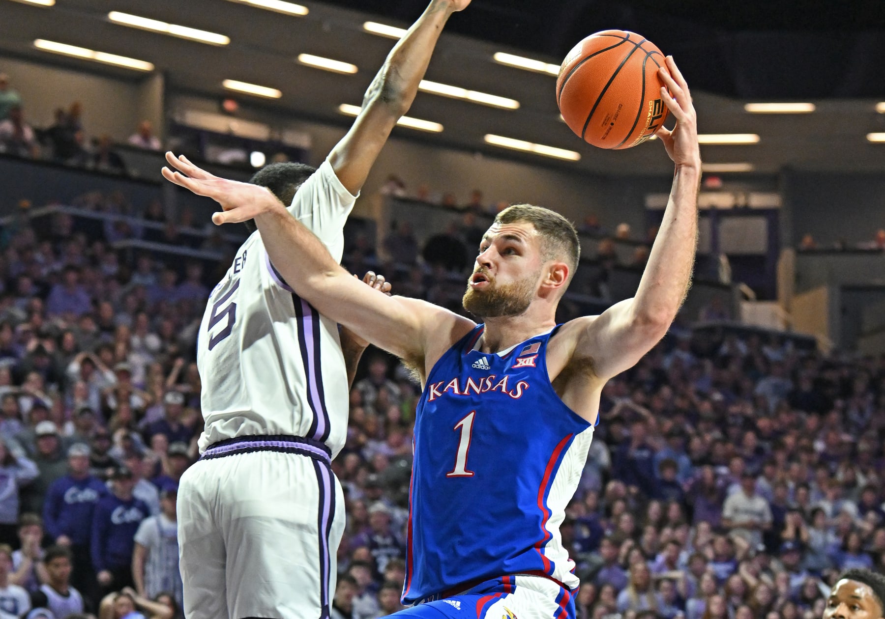 Ranking the Top 10 Most Memorable Performances of the 2023-24 Men's CBB ...