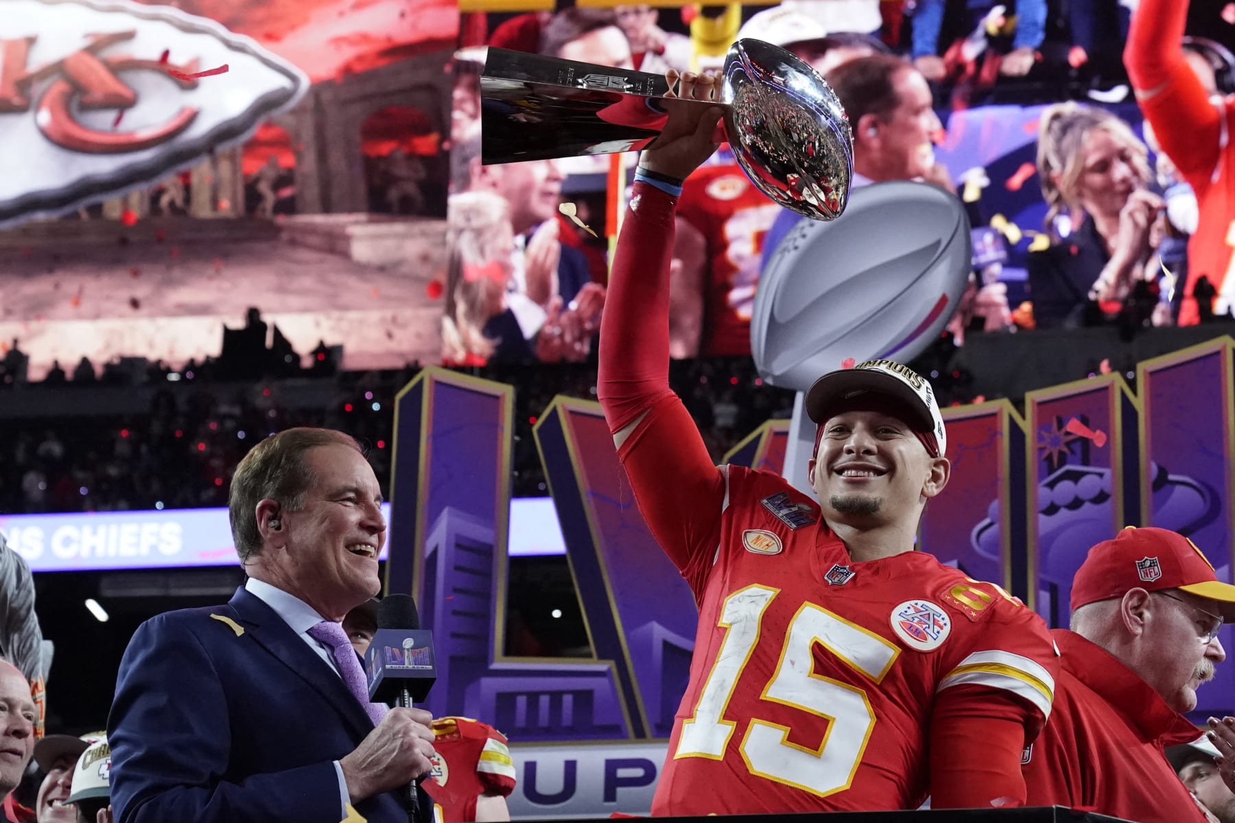 Patrick Mahomes: Tom Brady Comparisons 'Tough' Because Bucs Beat Chiefs ...
