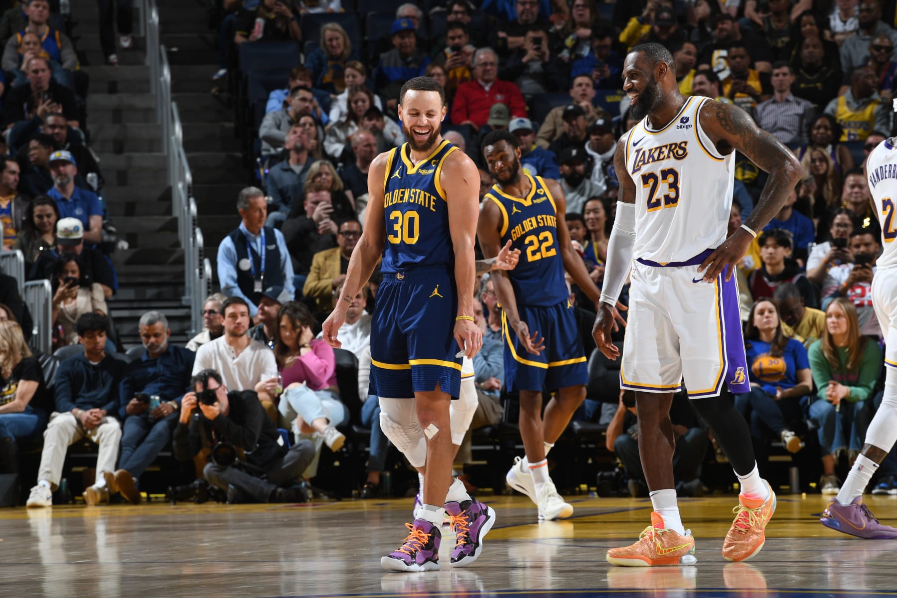 Warriors' Steph Curry Calls LeBron James' Lakers Trade Rumors 'Nice ...