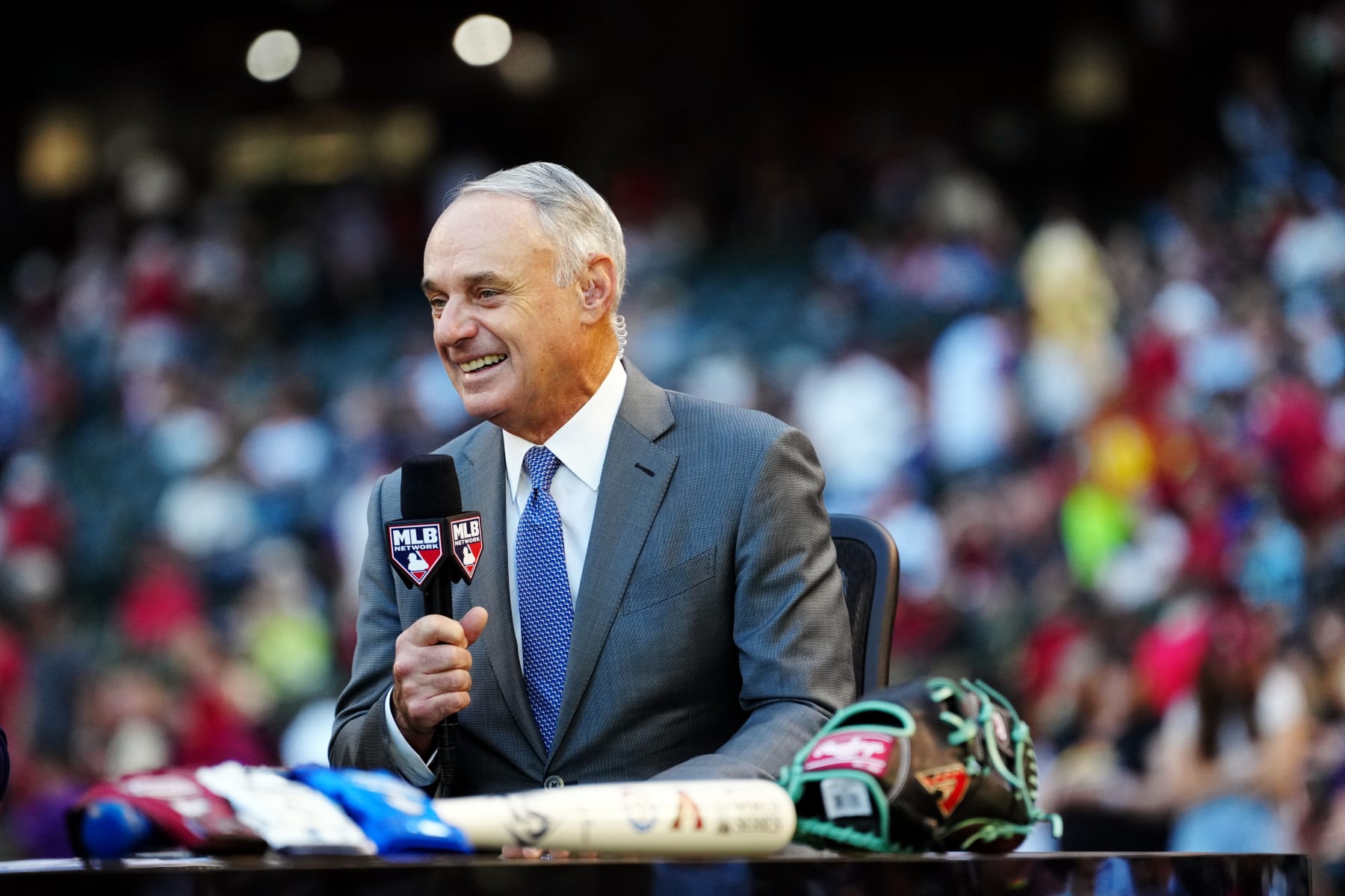 MLB Prefers December Free Agency Period with 'Flurried Activity', Rob ...