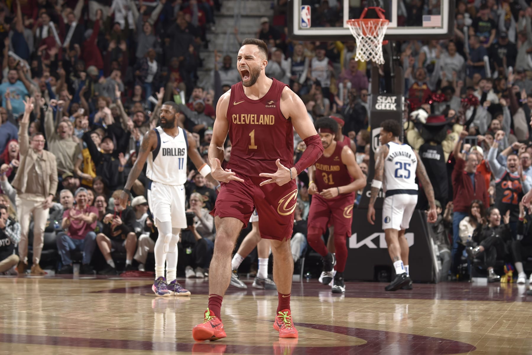 Max Strus' Buzzer-Beater Stuns NBA Fans as Cavs Beat Luka Dončić, Mavs